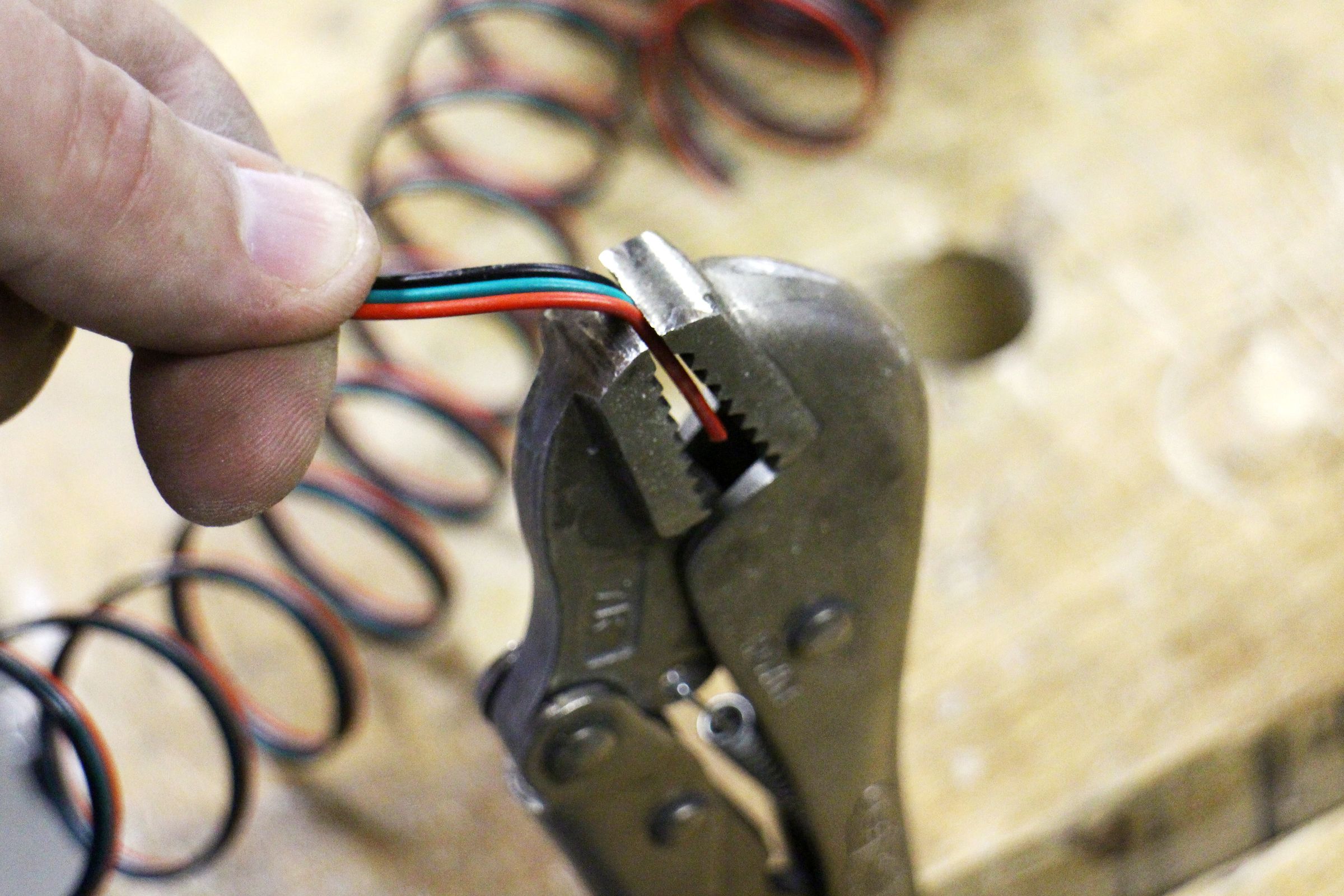 Make Coiled Wire : 8 Steps (with Pictures) - Instructables