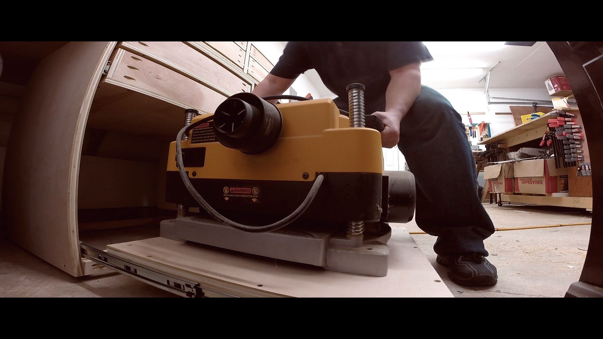 The Ultimate Miter Saw Station : 26 Steps (with Pictures) - Instructables