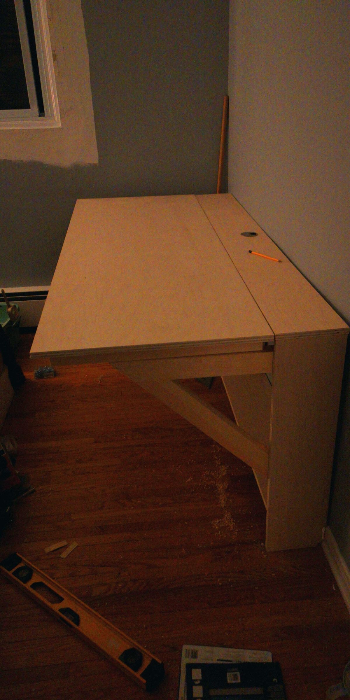 Fold Away Desk / Shelf : 5 Steps - Instructables