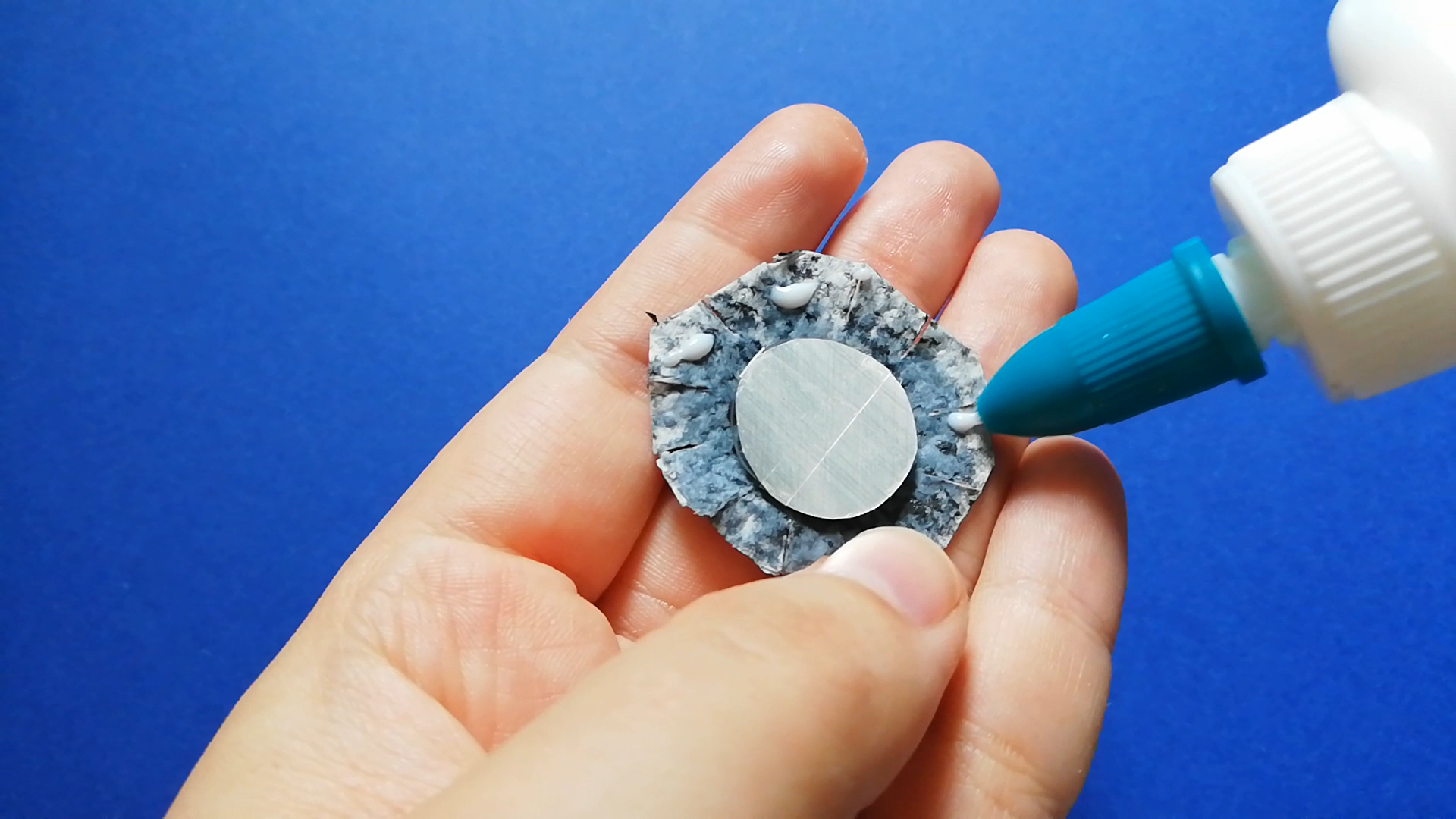 Plastic Bottle & Soda Can Gemstones : 12 Steps (with Pictures ...