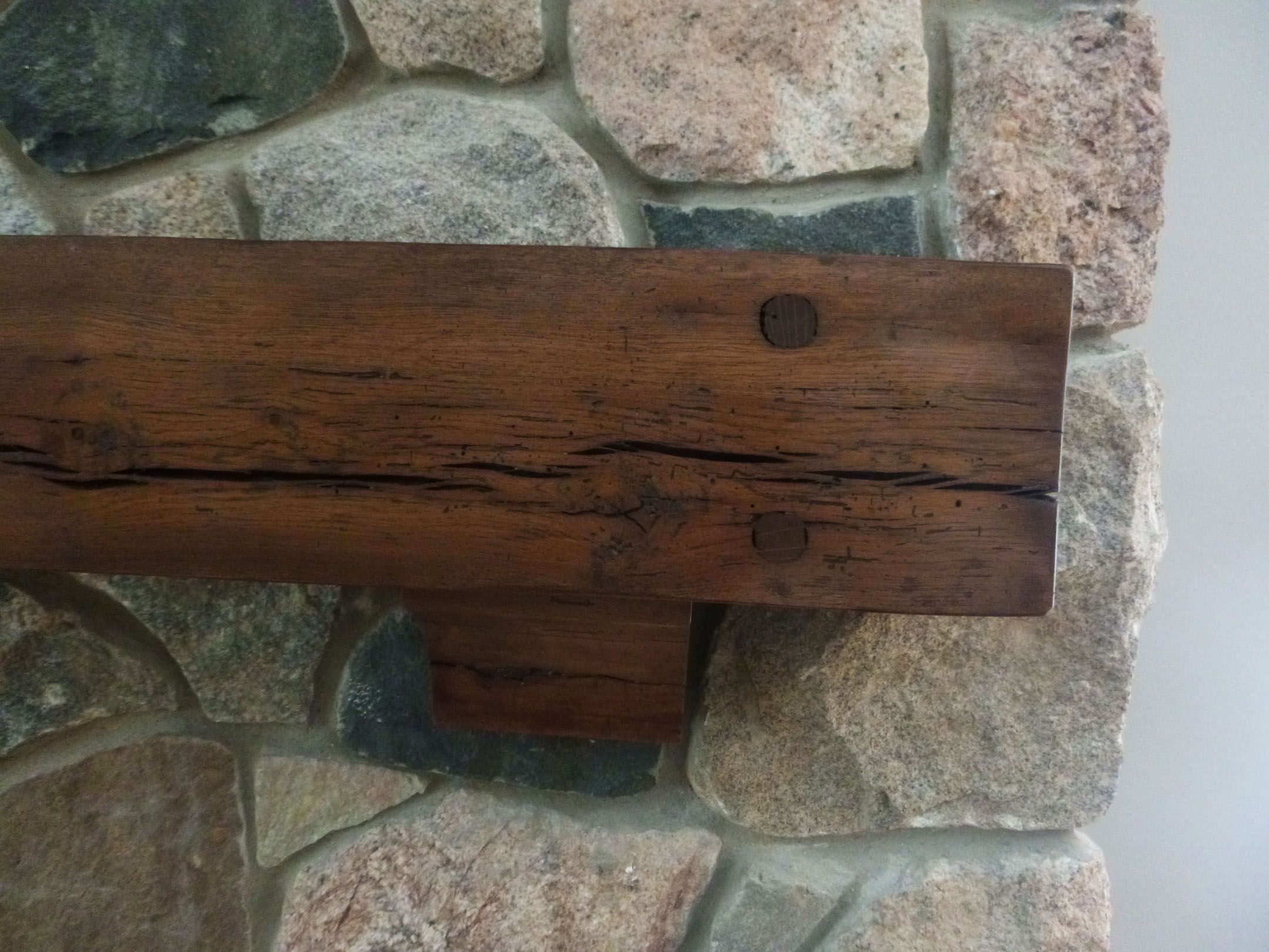 Rustic Beam Mantel and Corbels : 7 Steps (with Pictures) - Instructables