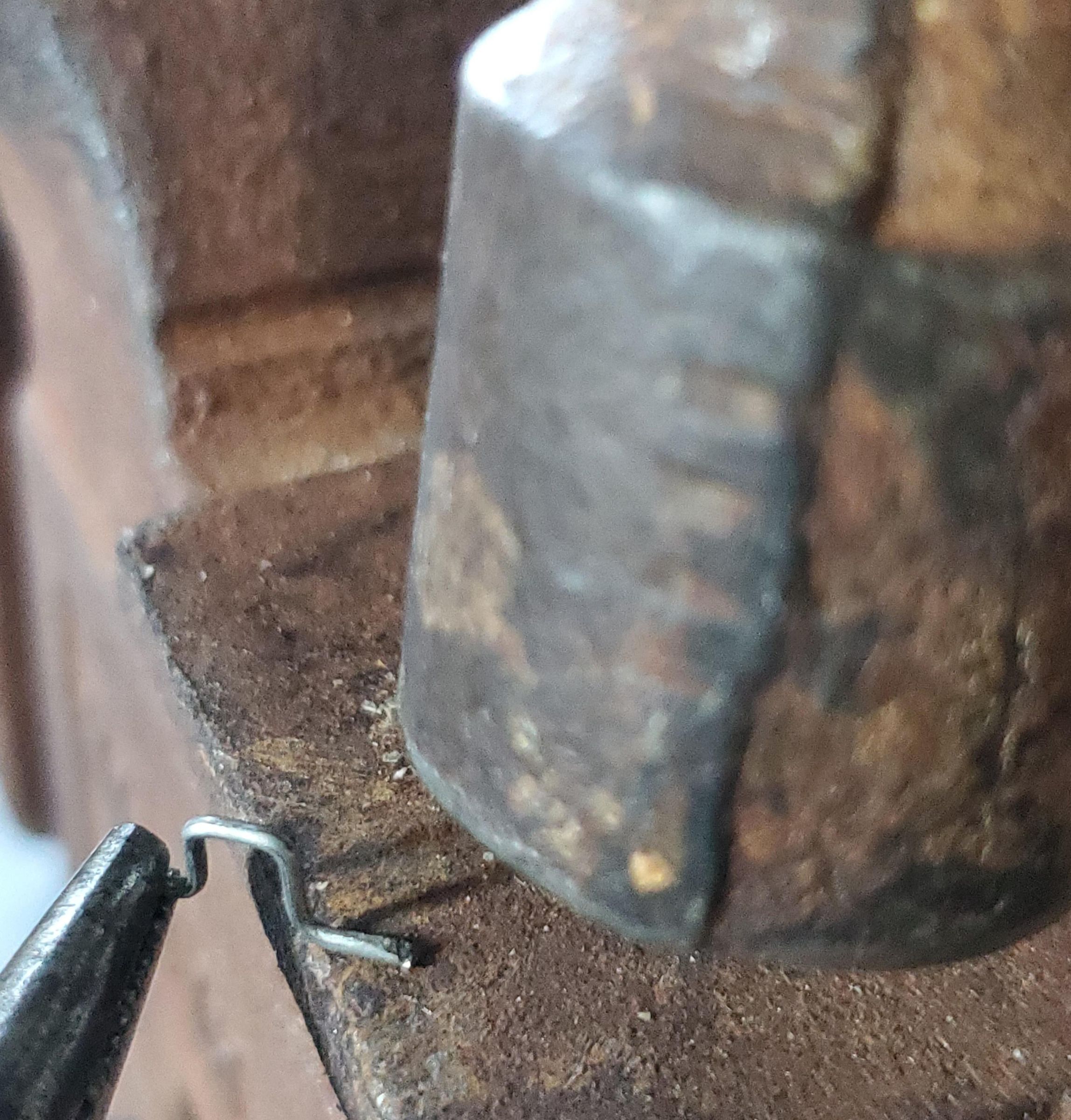 Wire Hook Keeper : 4 Steps (with Pictures) - Instructables