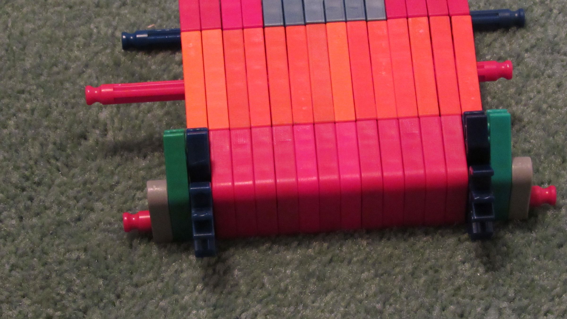 K'nex Foosball Table Instructions : 8 Steps (with Pictures) - Instructables