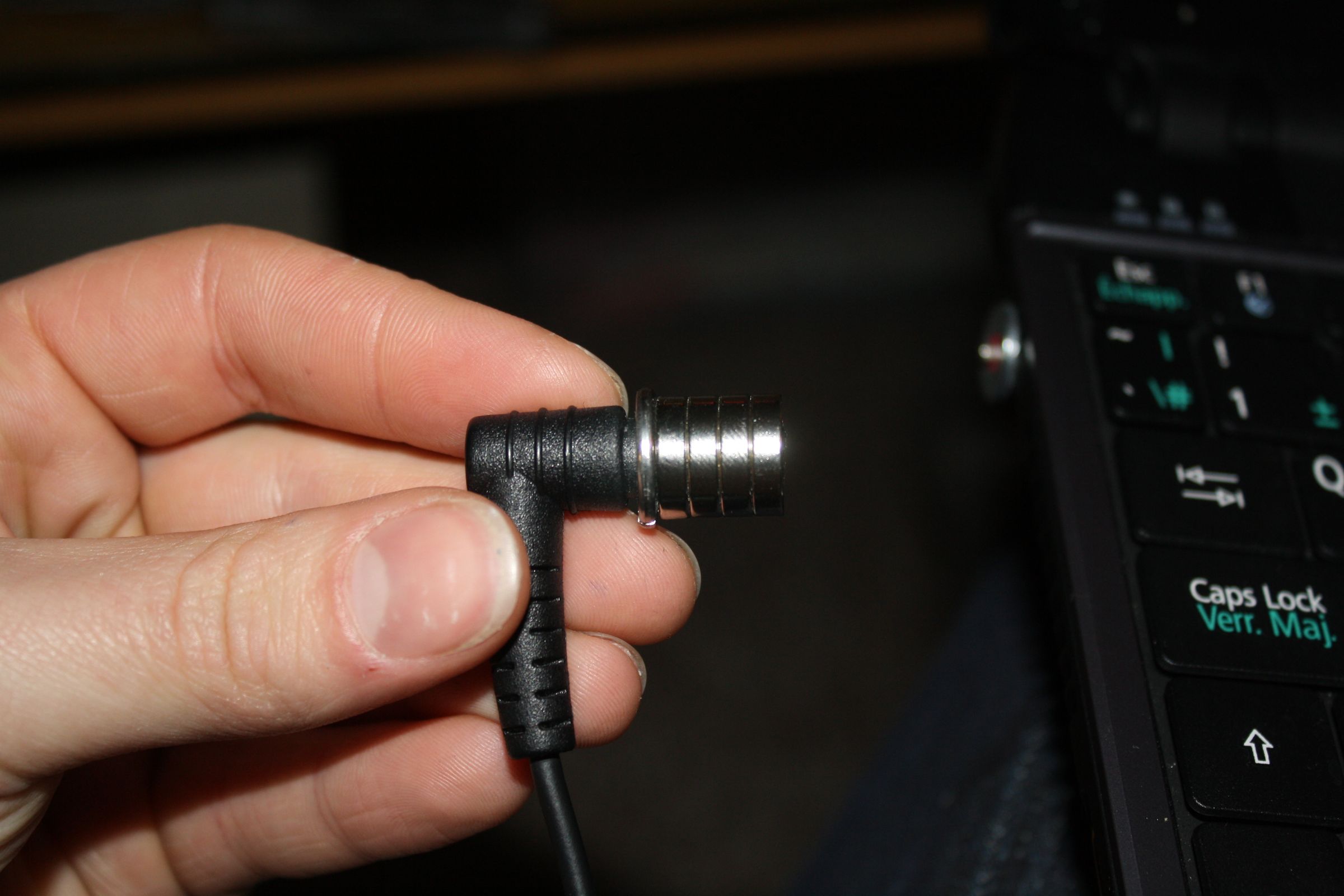 MagSafe for the Rest of Us: a DIY Magnetic Power Adaptor : 8 Steps ...