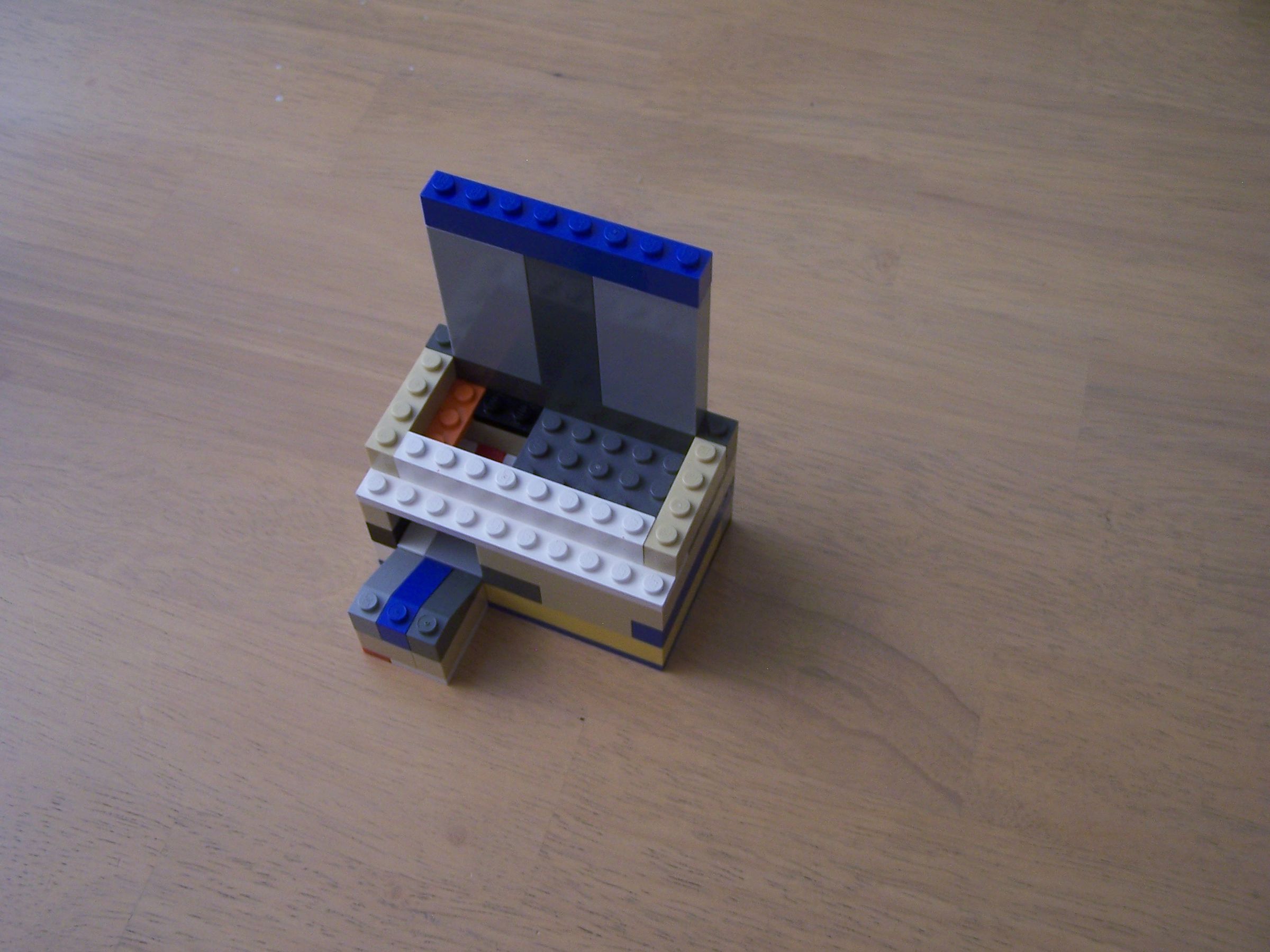 Lego IPhone Speaker Stand : 5 Steps - Instructables