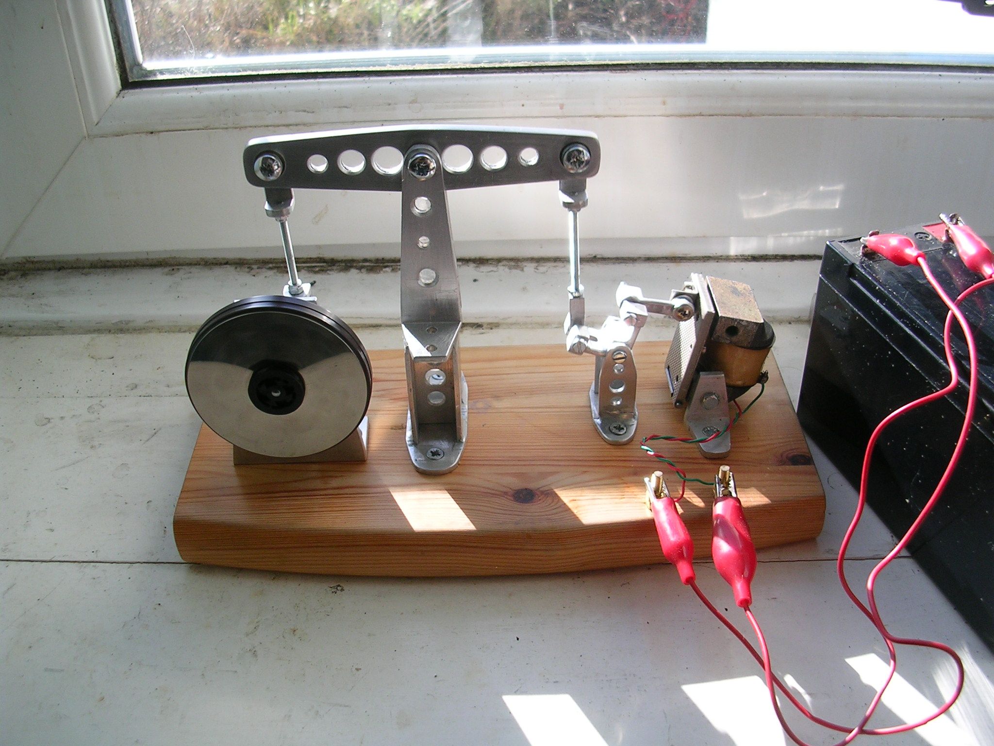 12V Solenoid Beam Engine, Built From Aluminium Scraps and Scavanged ...