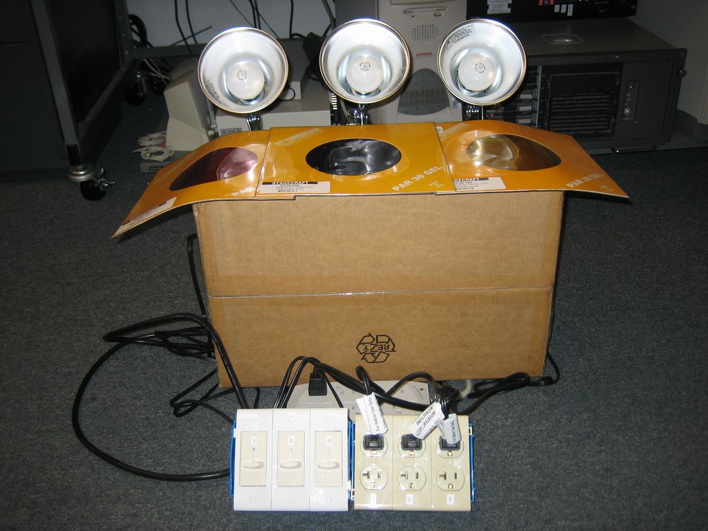 Build the BandBlinder - Stage Lights on the Cheap : 5 Steps - Instructables