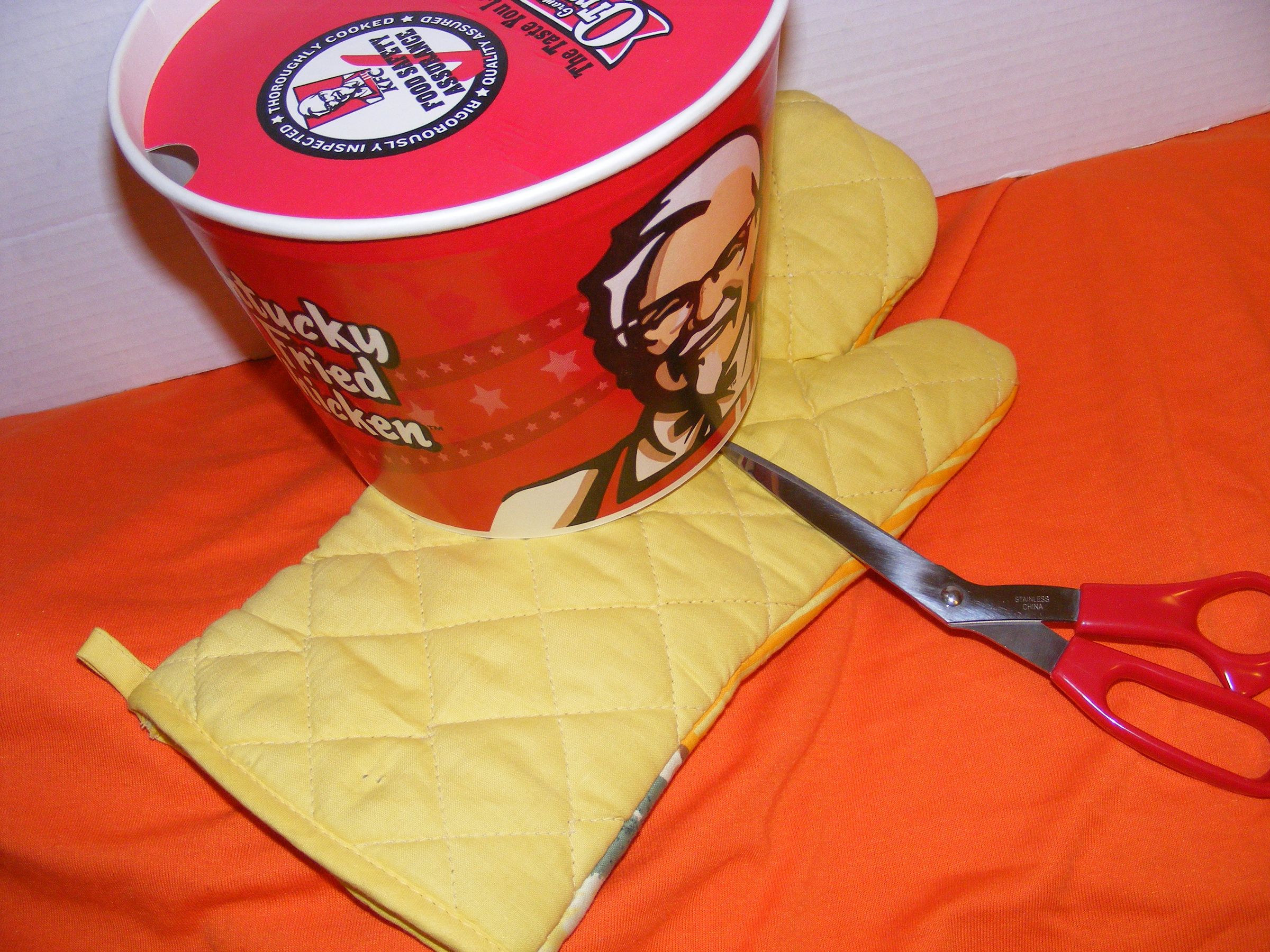 Evil KFC Bucket of Goodness : 5 Steps - Instructables