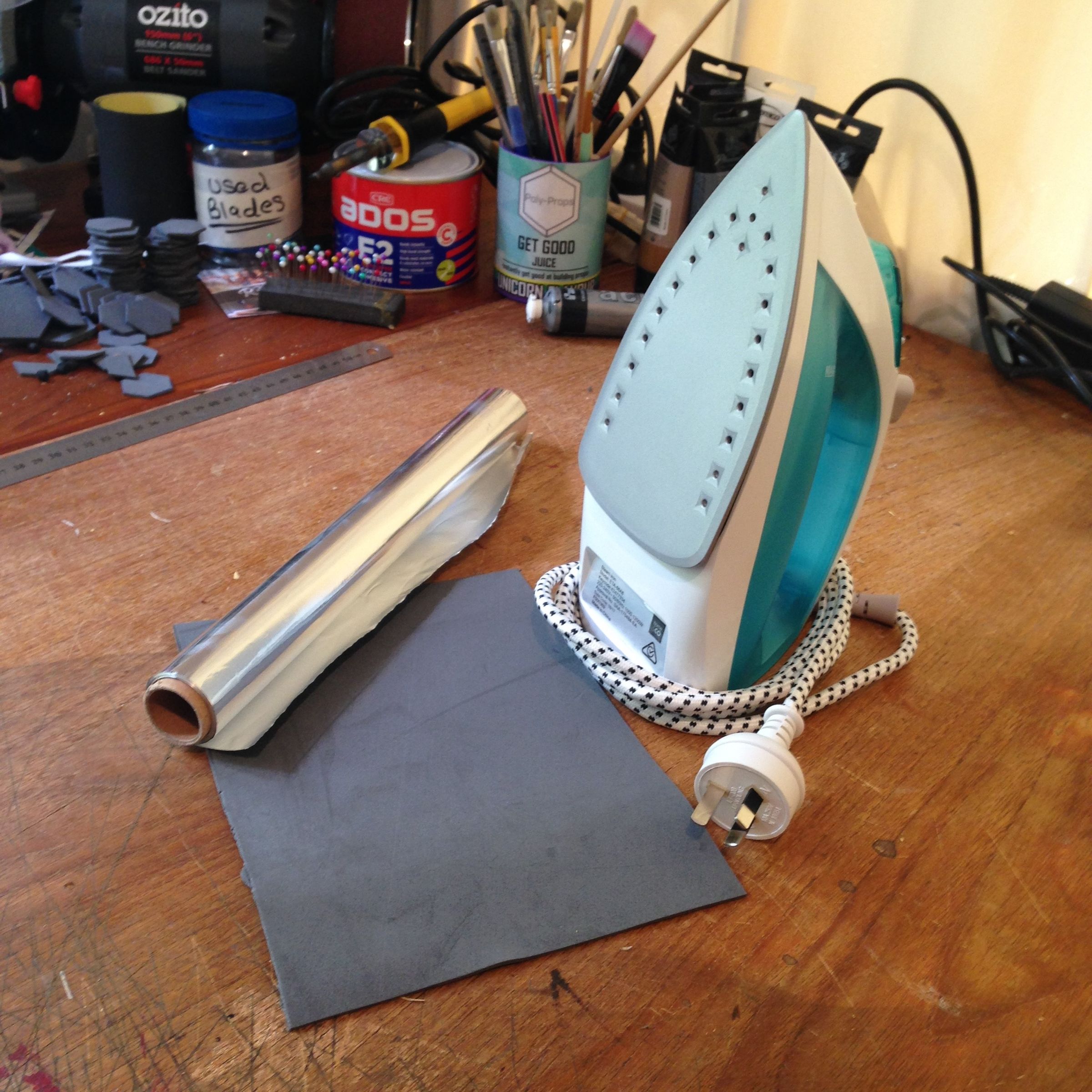 Working With Foam: Tips and Tricks - Creating Texture : 5 Steps (with ...