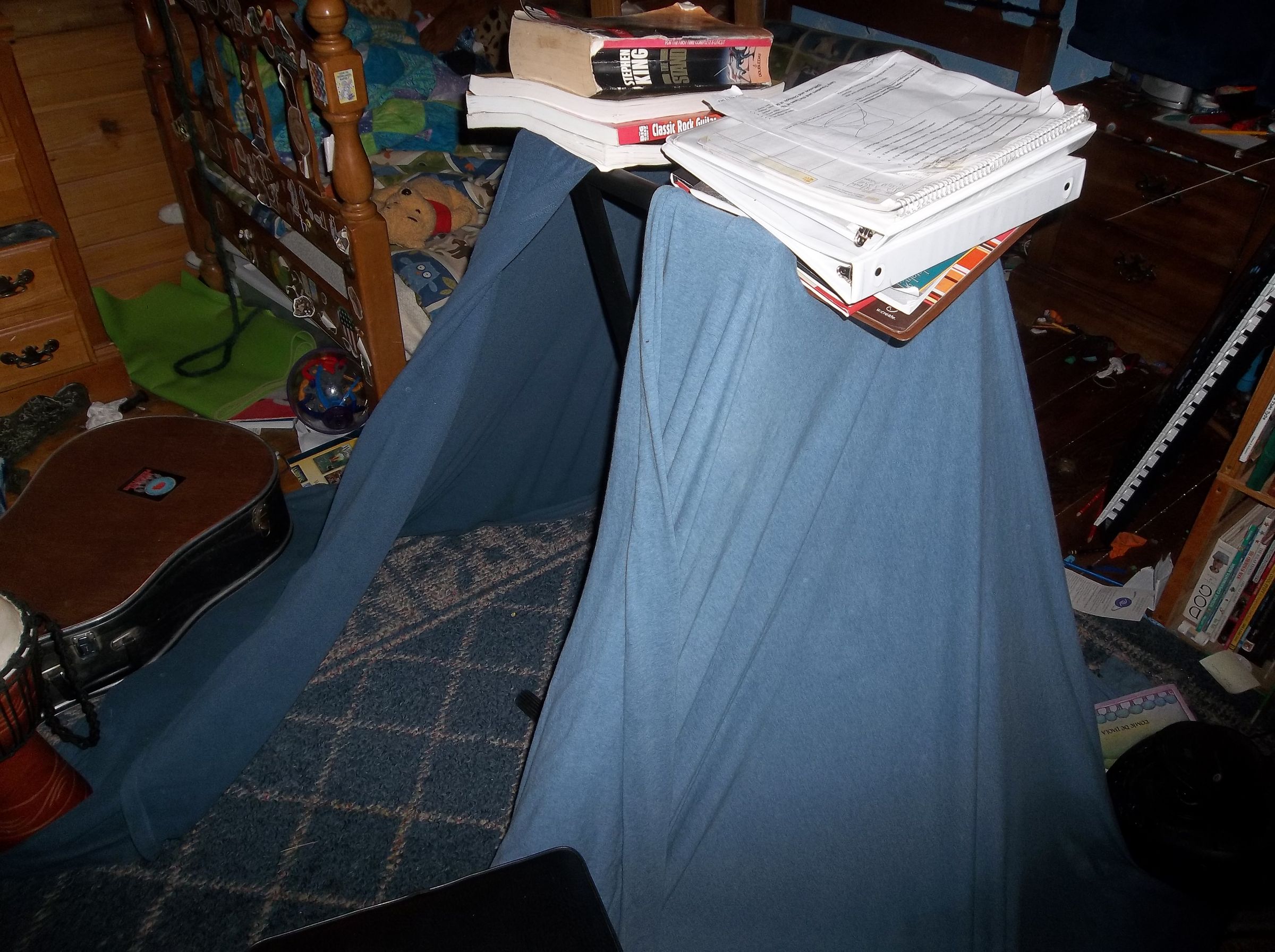 How to Improvise a Fort : 4 Steps - Instructables