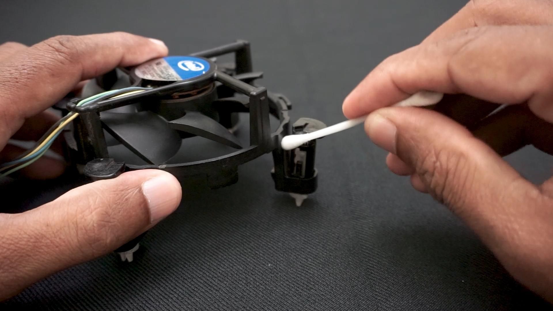 How to Clean CPU Fan Without Compressed Air : 8 Steps - Instructables