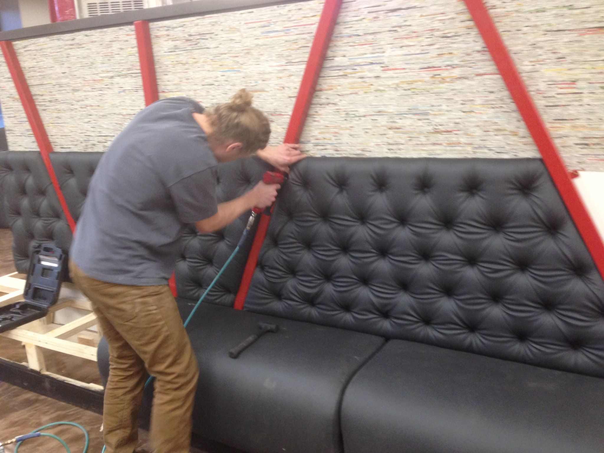 Cafeteria Banquette Seating (booth Seats) : 9 Steps (with Pictures ...