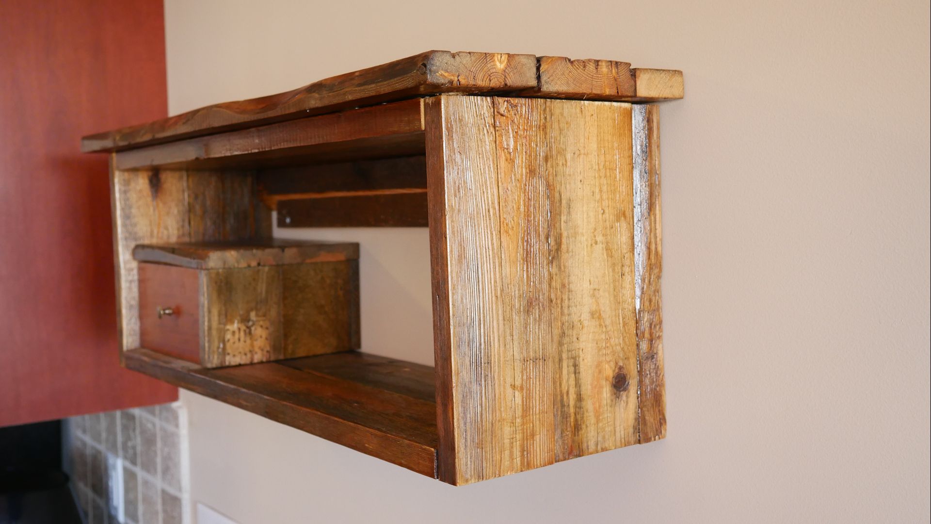 Rustic Wall Shelf : 22 Steps (with Pictures) - Instructables