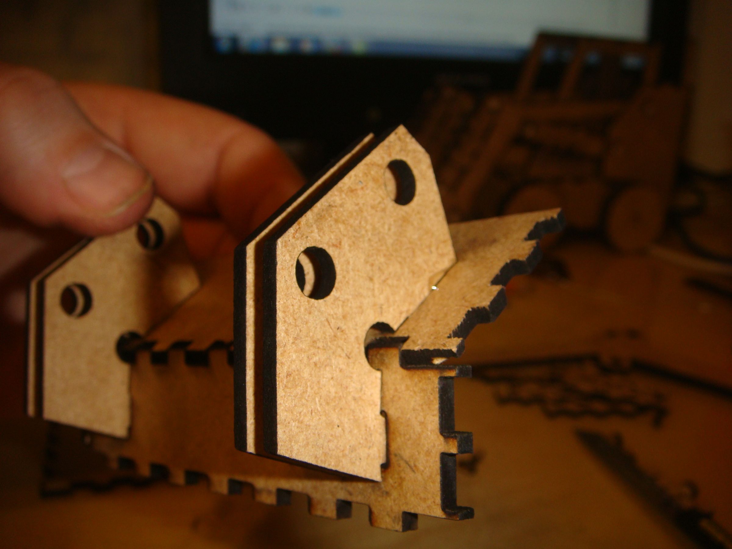 The Wooden Bobcat Toy : 8 Steps (with Pictures) - Instructables