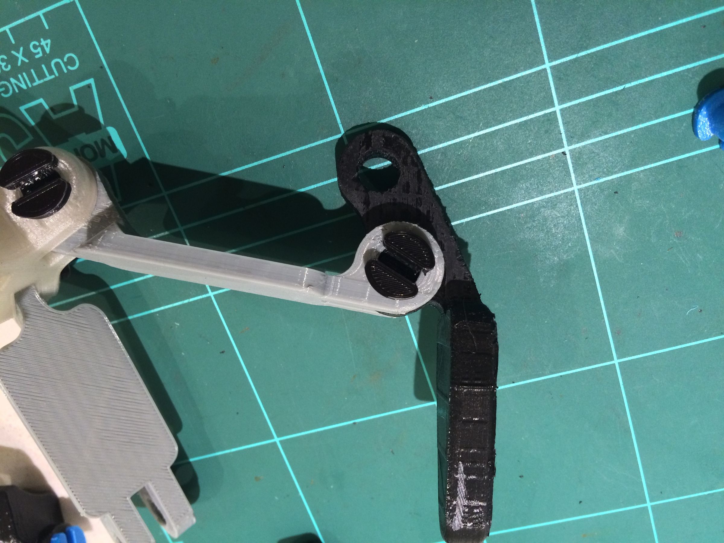 Black Ram Hand (Robotic/Prosthetic Hybrid) : 8 Steps (with Pictures ...