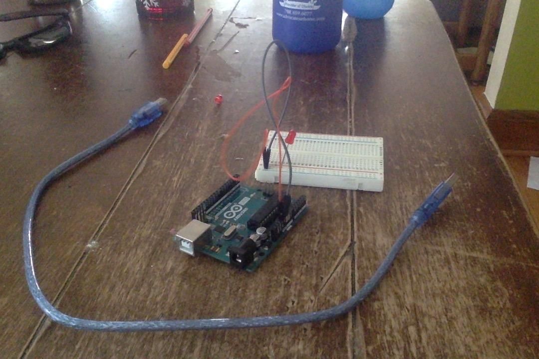 How to Make an Arduino LED Light Up! (Arduino Basics) : 4 Steps ...