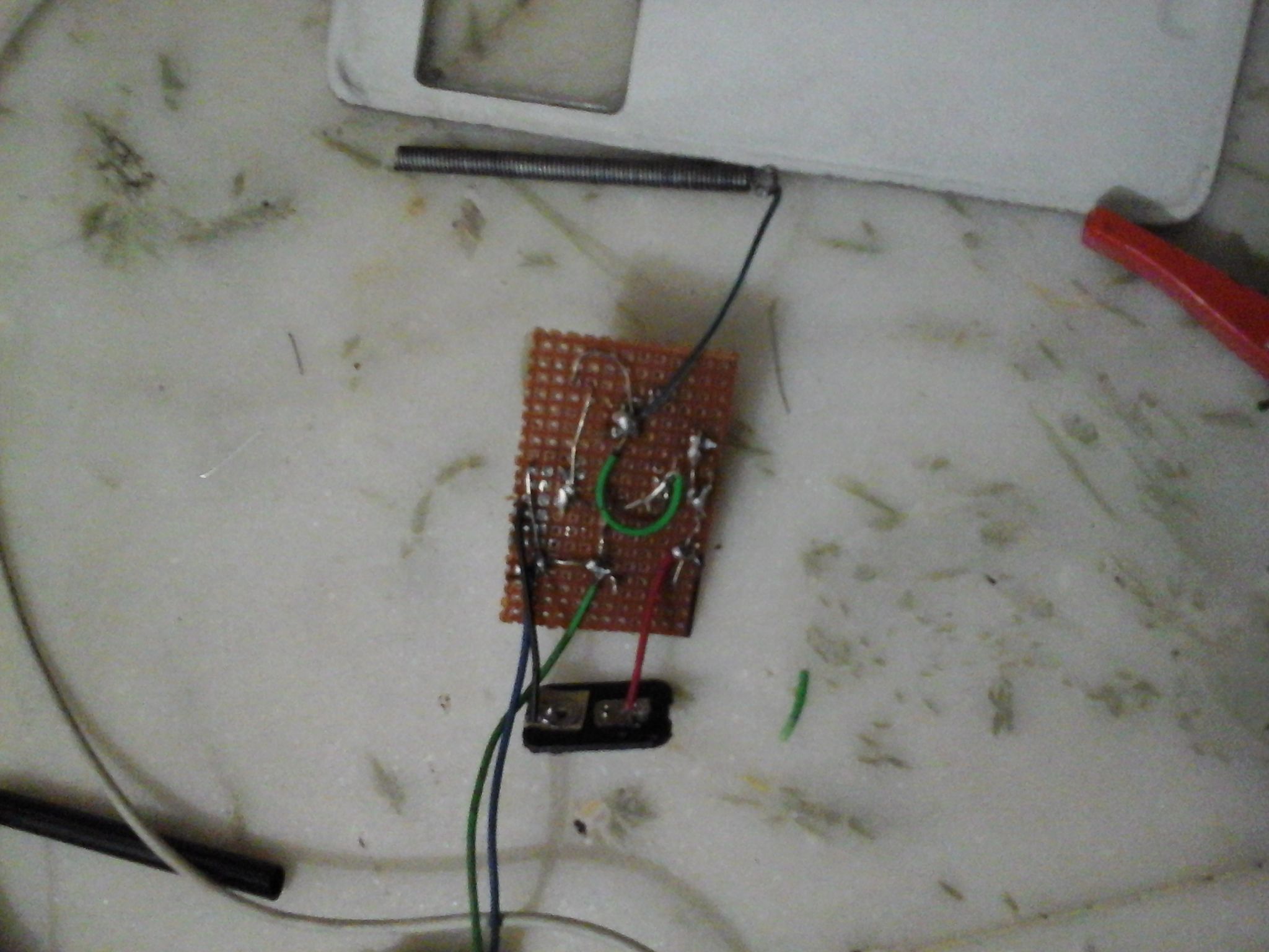 Mini Fm Transmitter : 4 Steps - Instructables