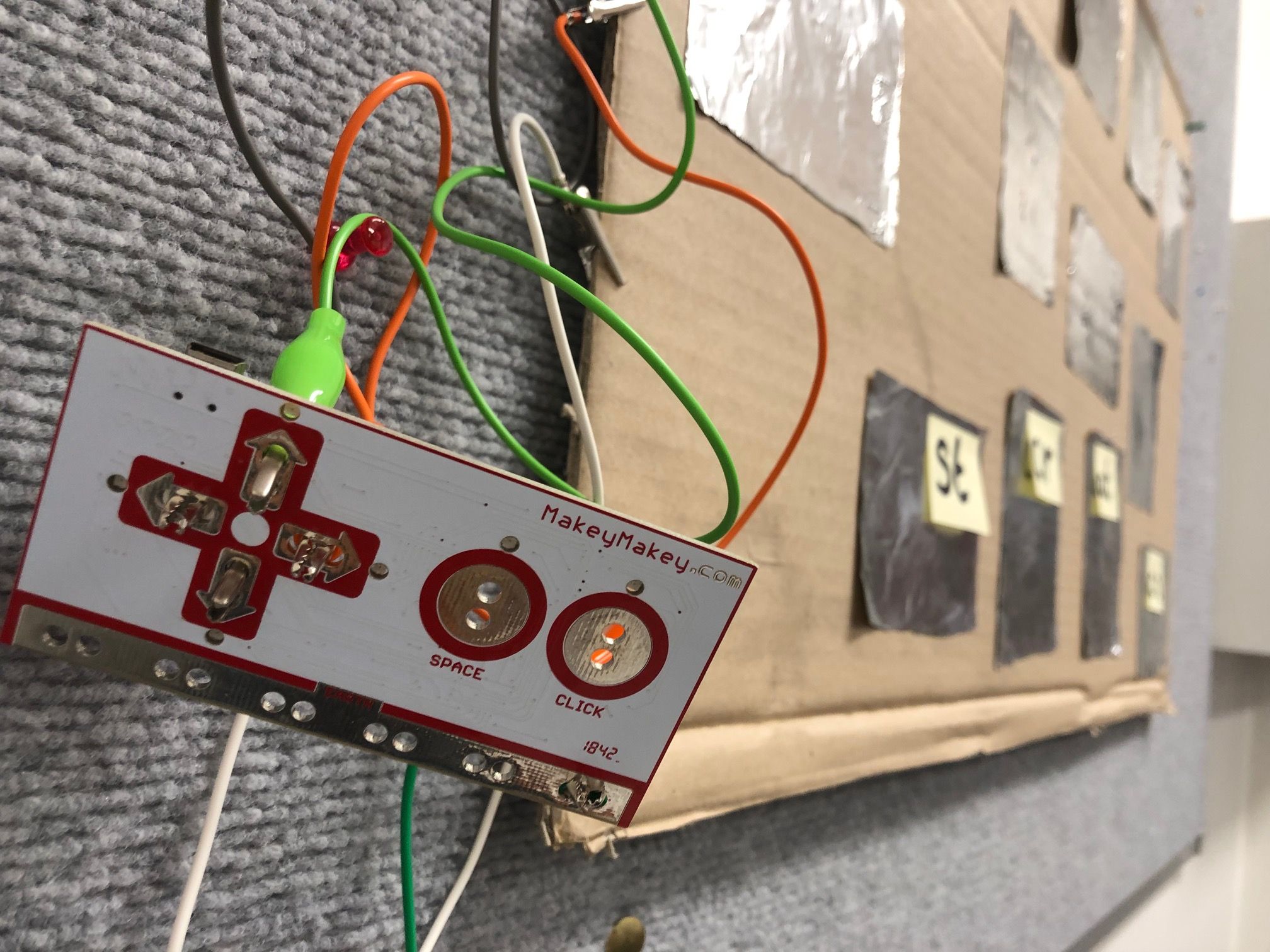 Interactive MakeyMakey & Scratch Phonics Board : 6 Steps - Instructables