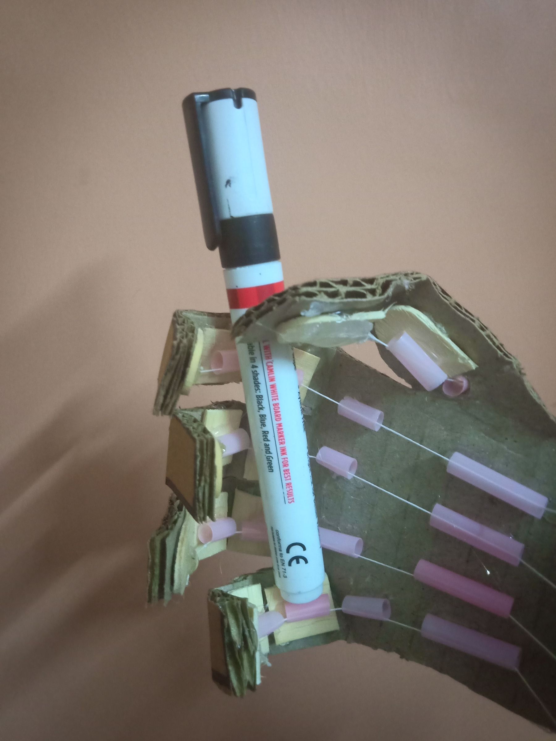 DIY Cardboard Robotic Arm : 9 Steps (with Pictures) - Instructables
