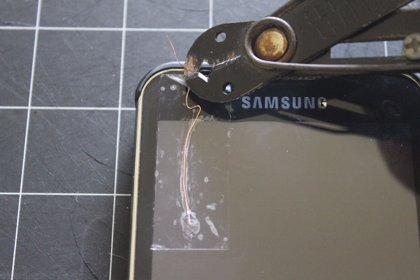 Turn Your Entire Phone Into a Touchscreen : 6 Steps (with Pictures ...