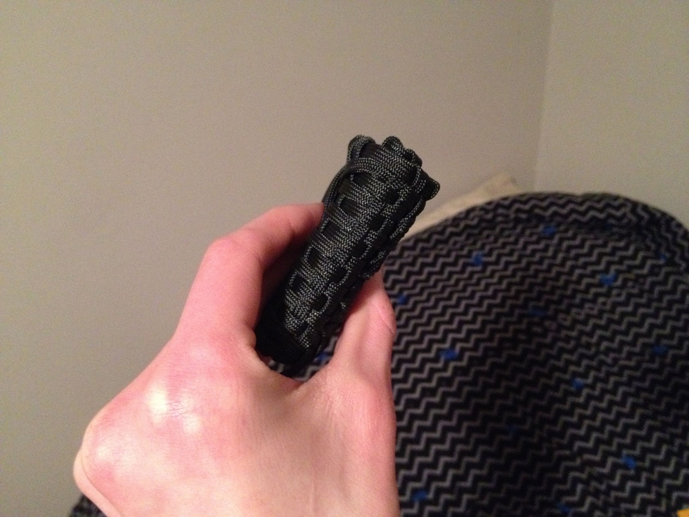 Paracord Wallet (v.4.0) : 8 Steps (with Pictures) - Instructables