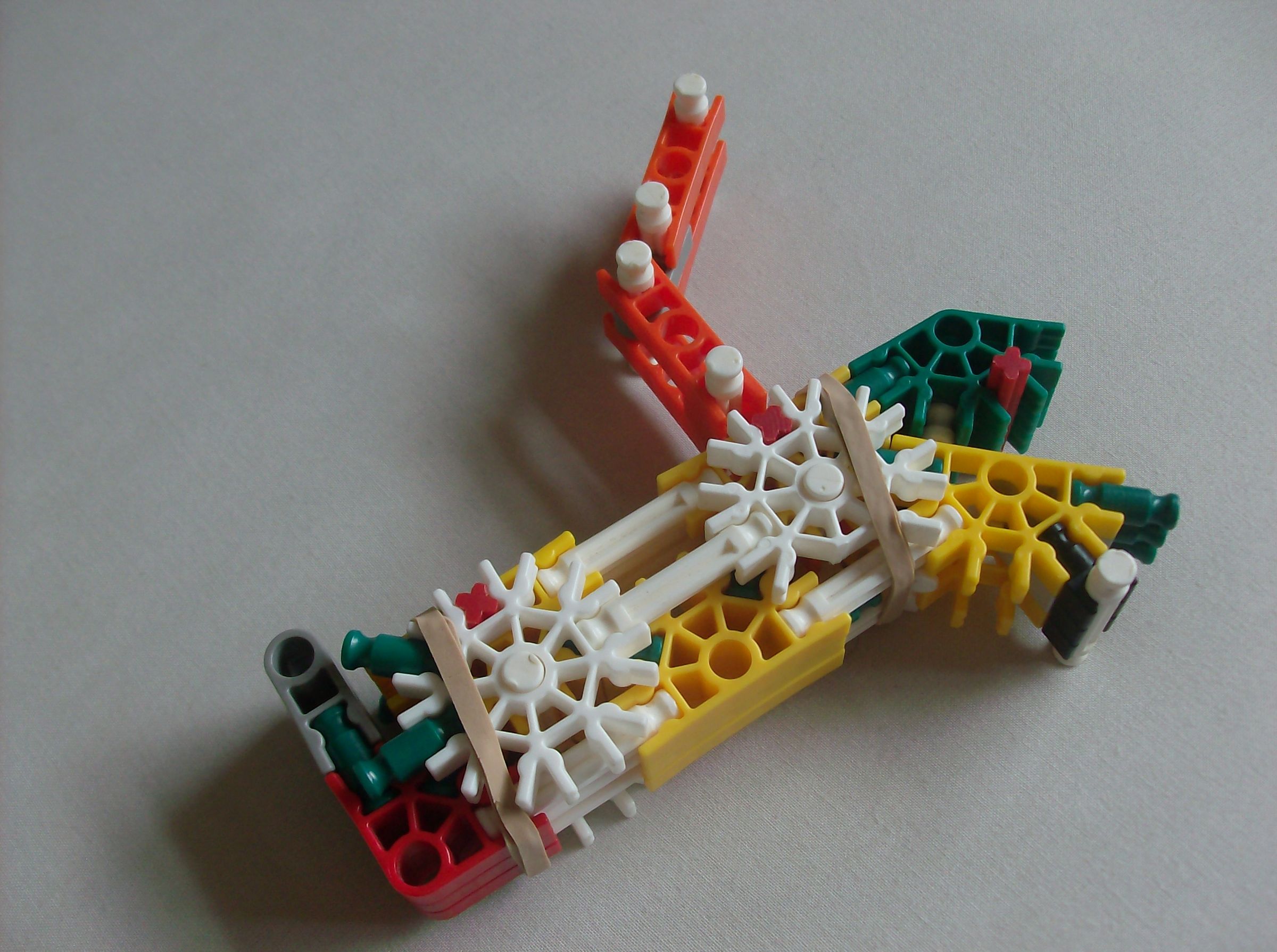 K'nex - MP5K Instructions : 7 Steps - Instructables