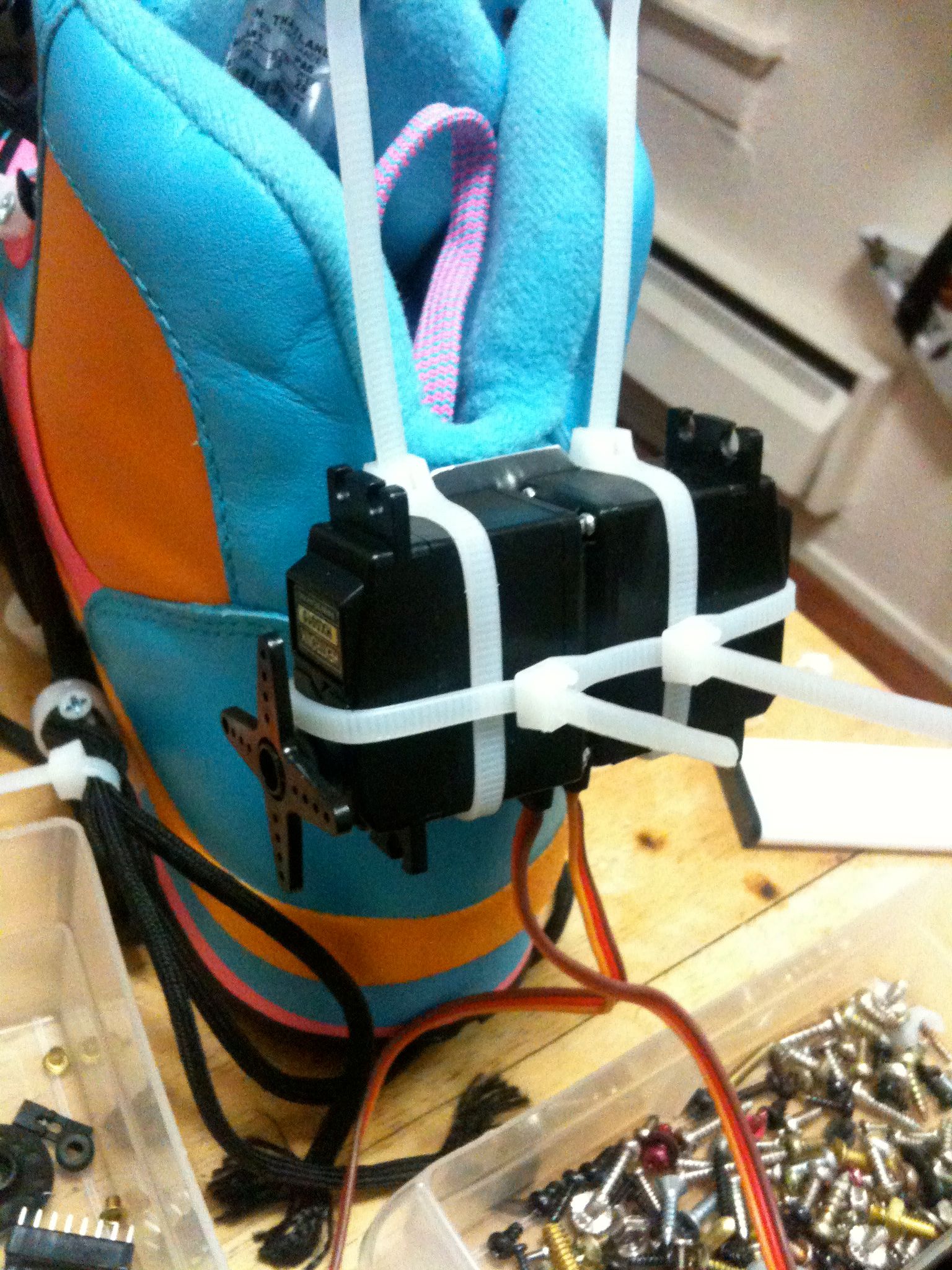 Power Laces- the Auto Lacing Shoe : 9 Steps (with Pictures) - Instructables