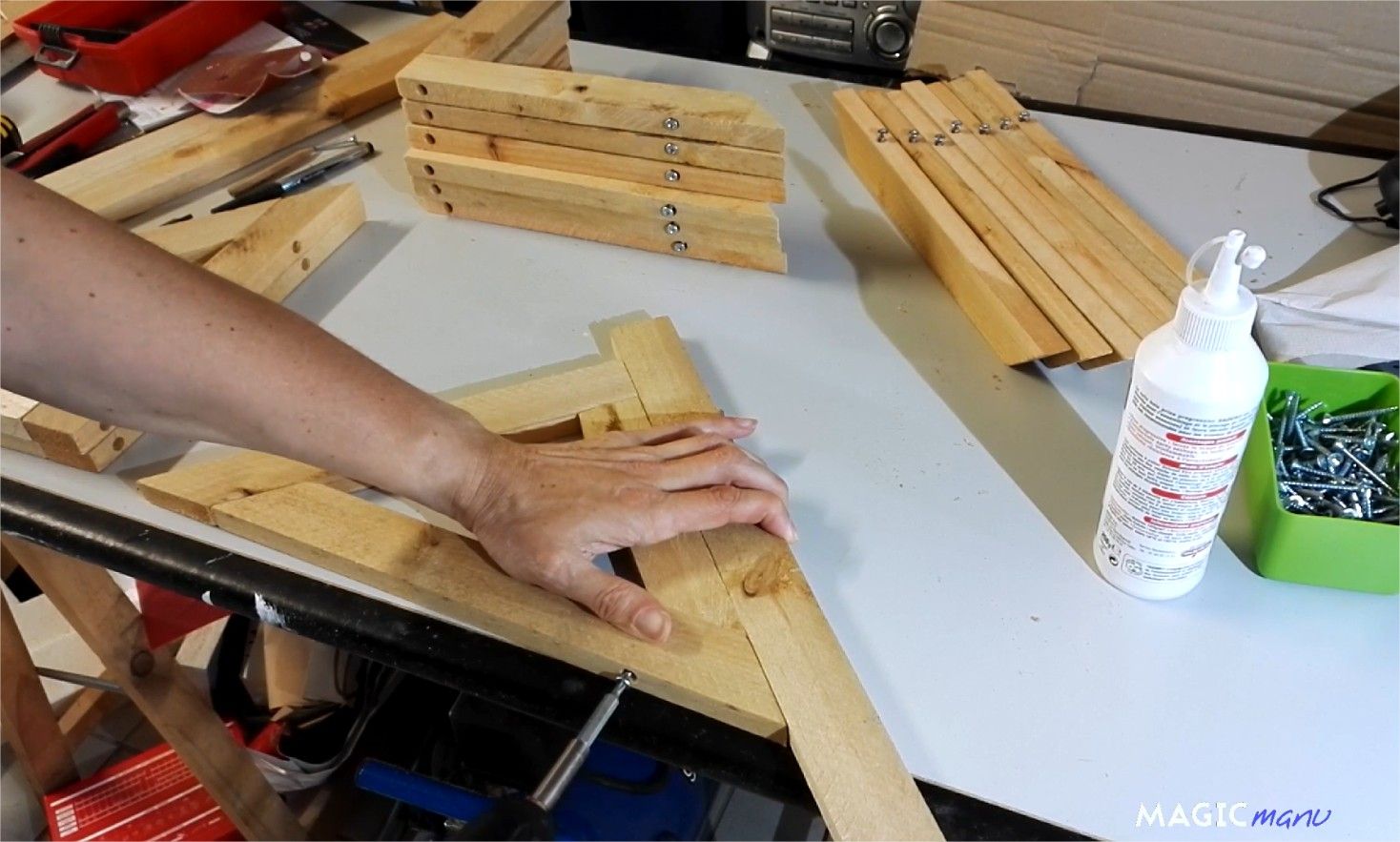 Wood Barbie Dollhouse : 11 Steps (with Pictures) - Instructables