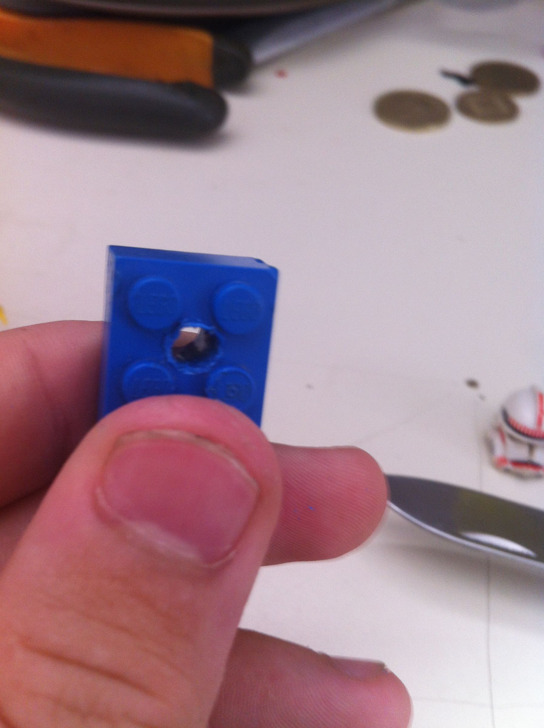 Easy Lego Block Key Chain : 4 Steps - Instructables