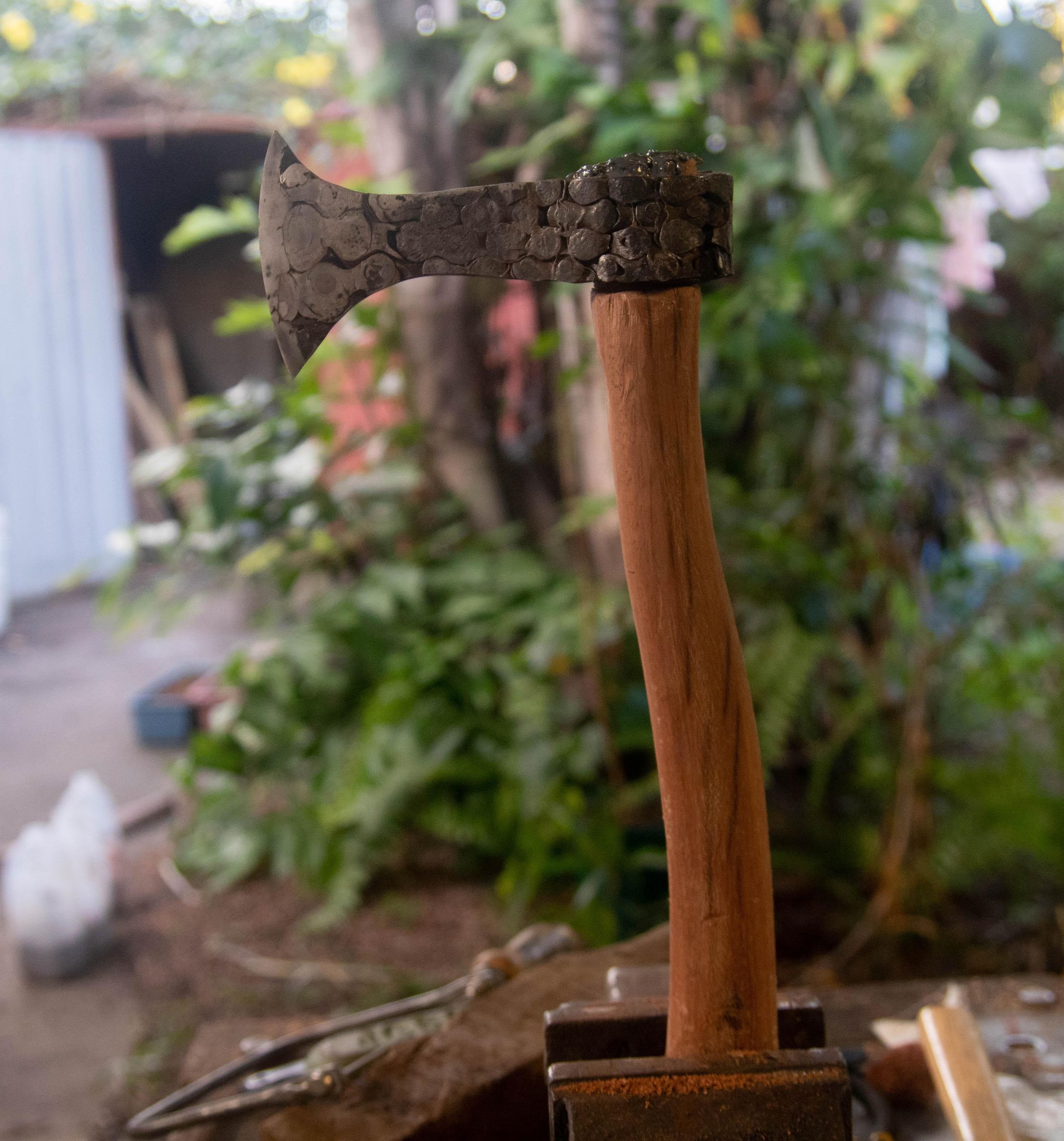Axe Made From Bike Chain and an Old Rasp. Aka: Mad Maxe! : 13 Steps ...