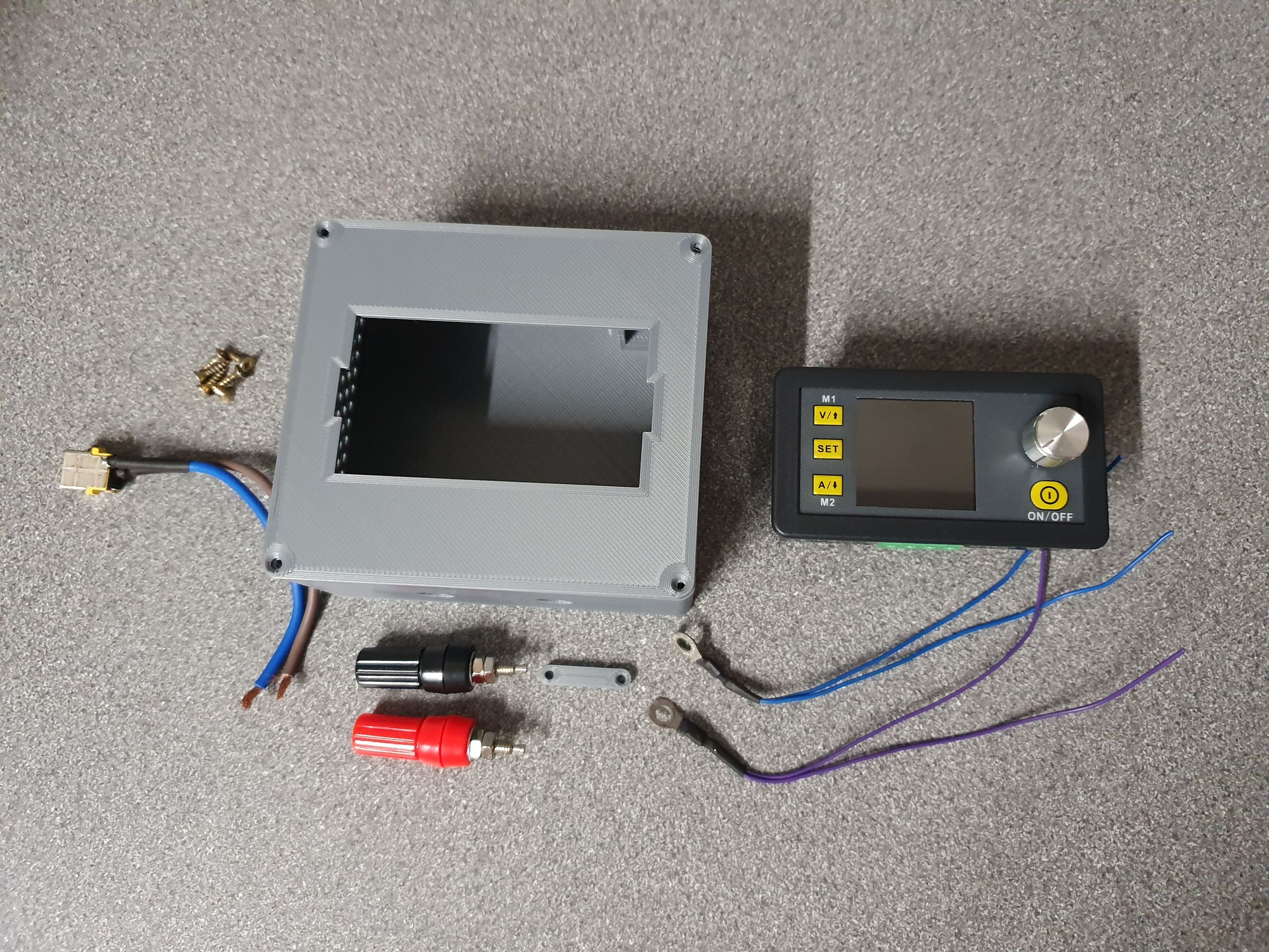 Simple Bench Power Supply Using an Old Laptop Charger : 5 Steps ...