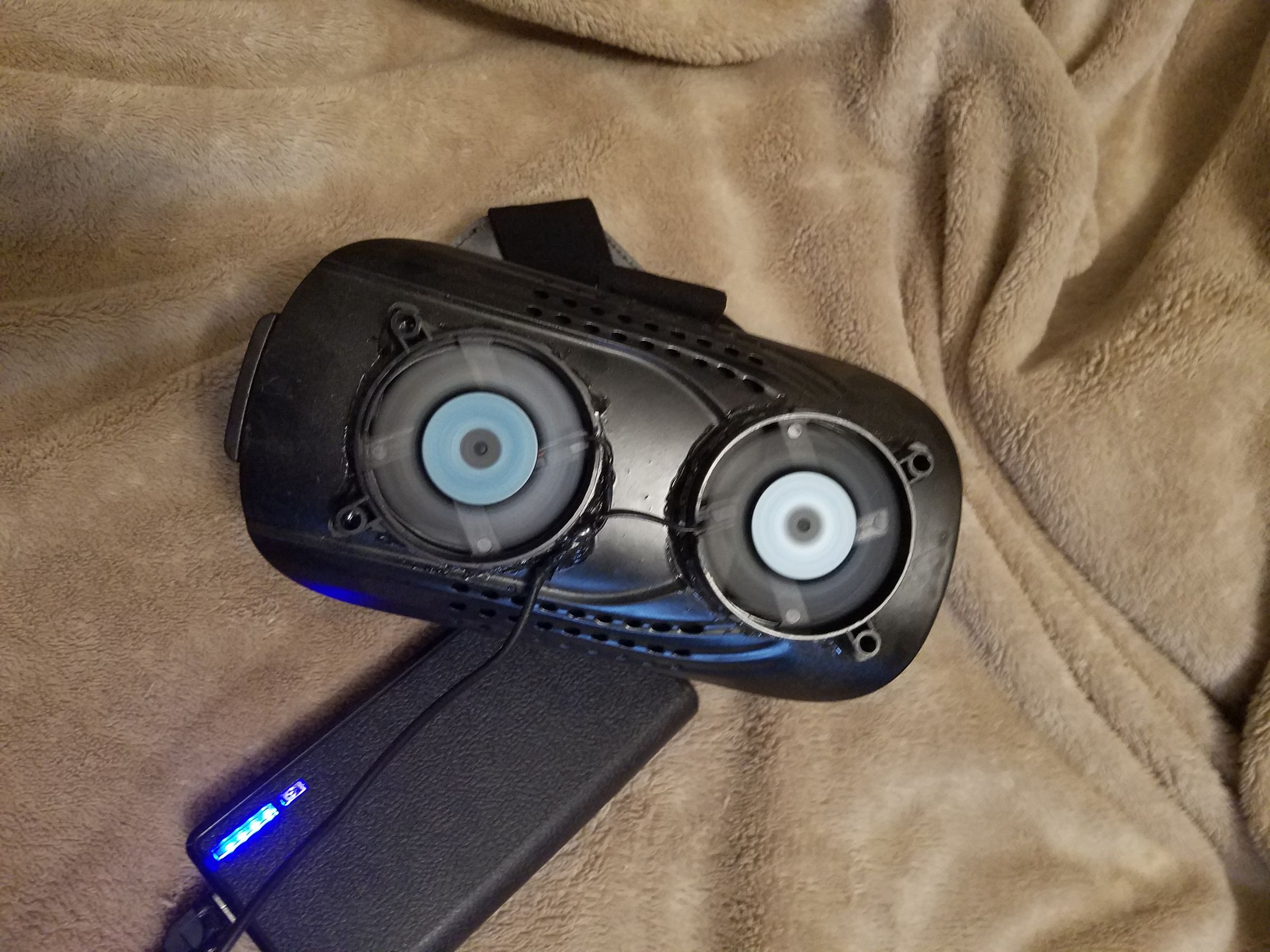 Your Own Custom VR Headset W/Fans : 6 Steps - Instructables