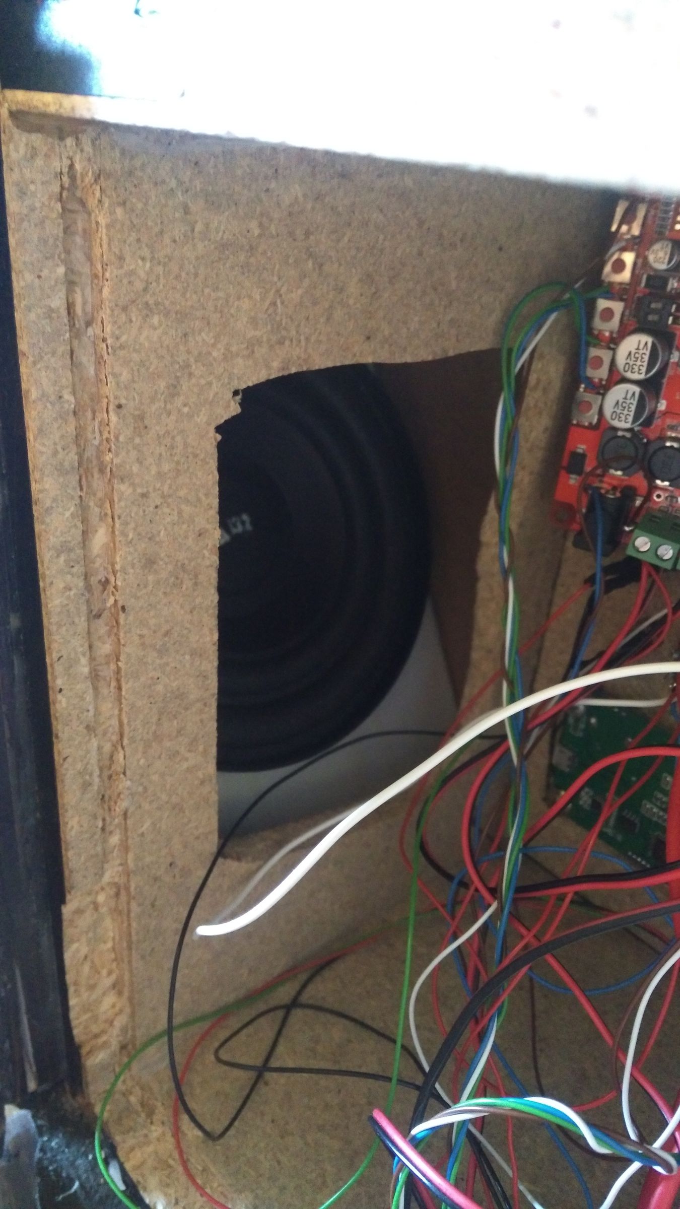 Wireless BoomBox : 4 Steps (with Pictures) - Instructables