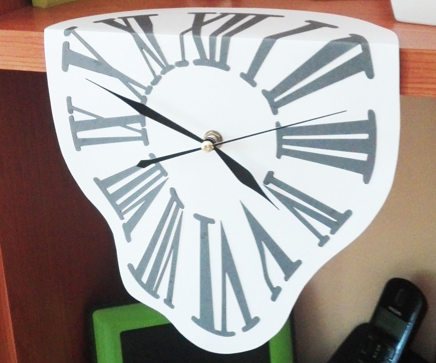 Dali's Soft Clock : 5 Steps (with Pictures) - Instructables