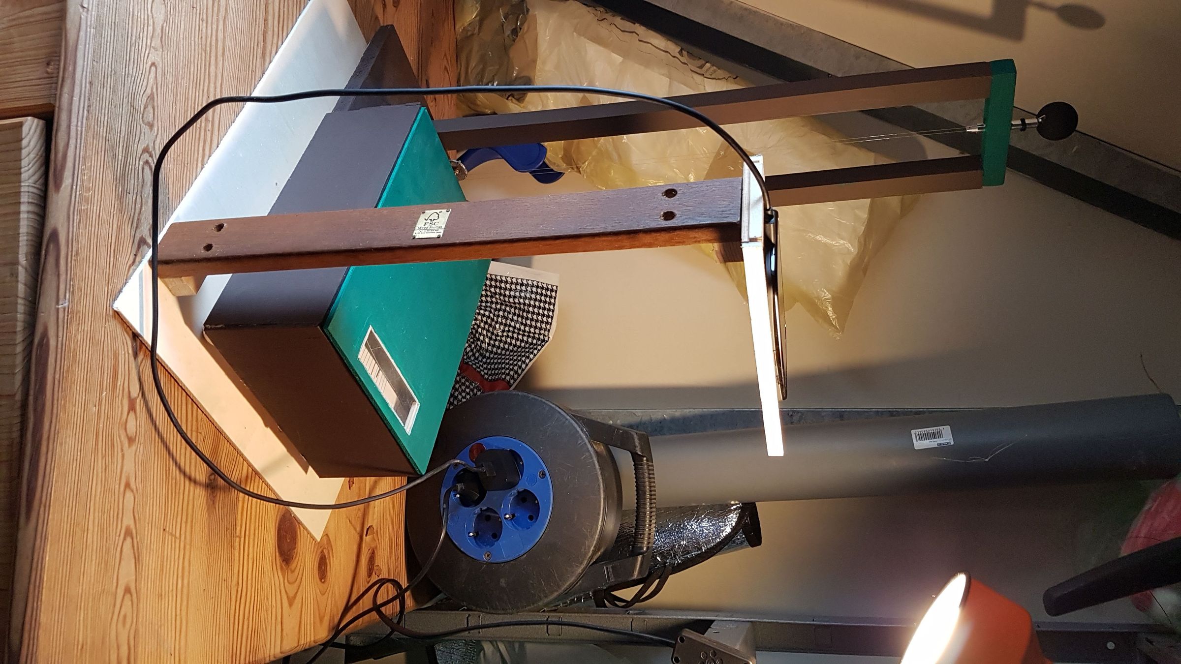 The Torsion Wire Magnetoscope : 7 Steps (with Pictures) - Instructables