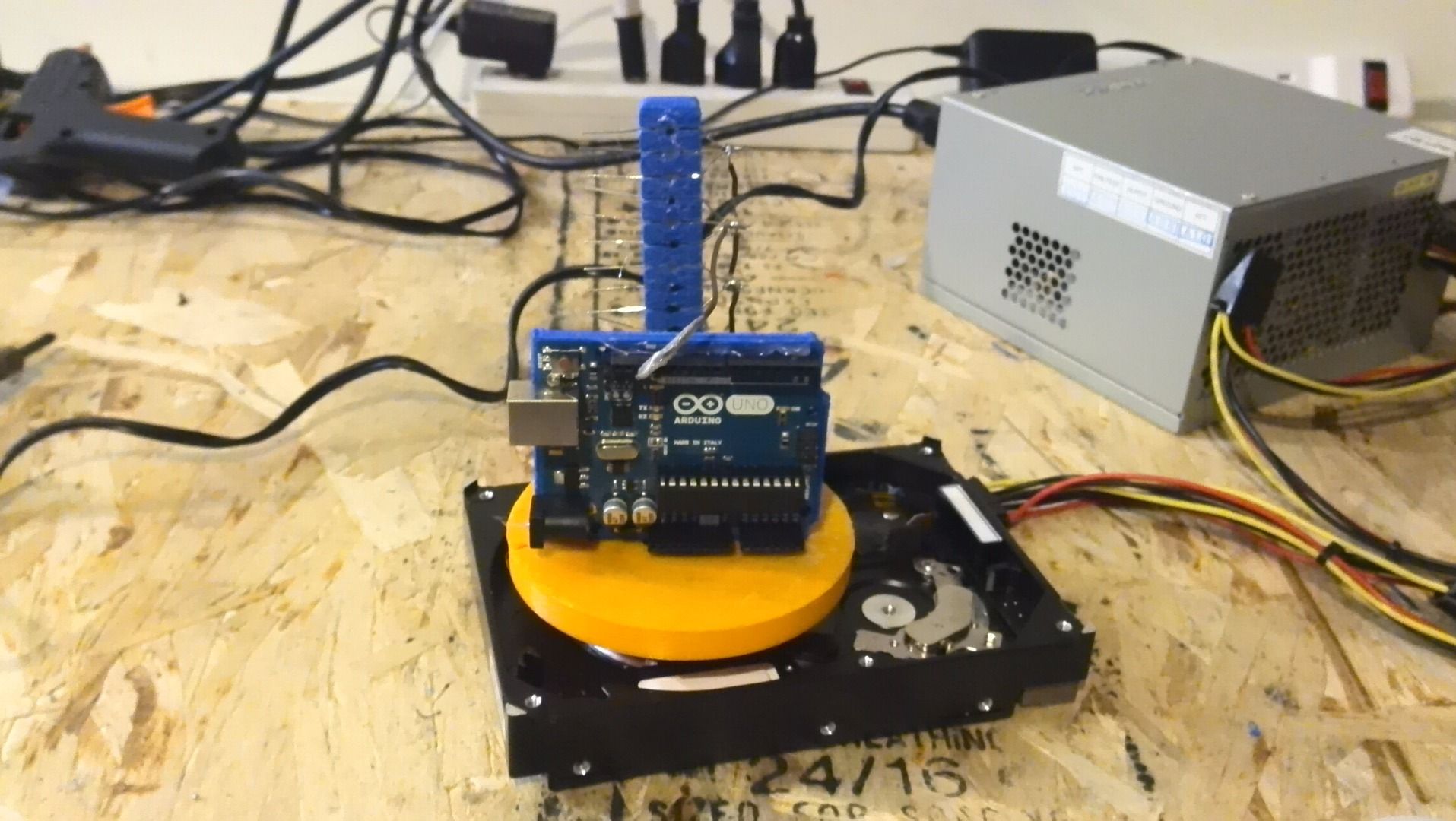 3D POV Clock From a HDD : 16 Steps (with Pictures) - Instructables