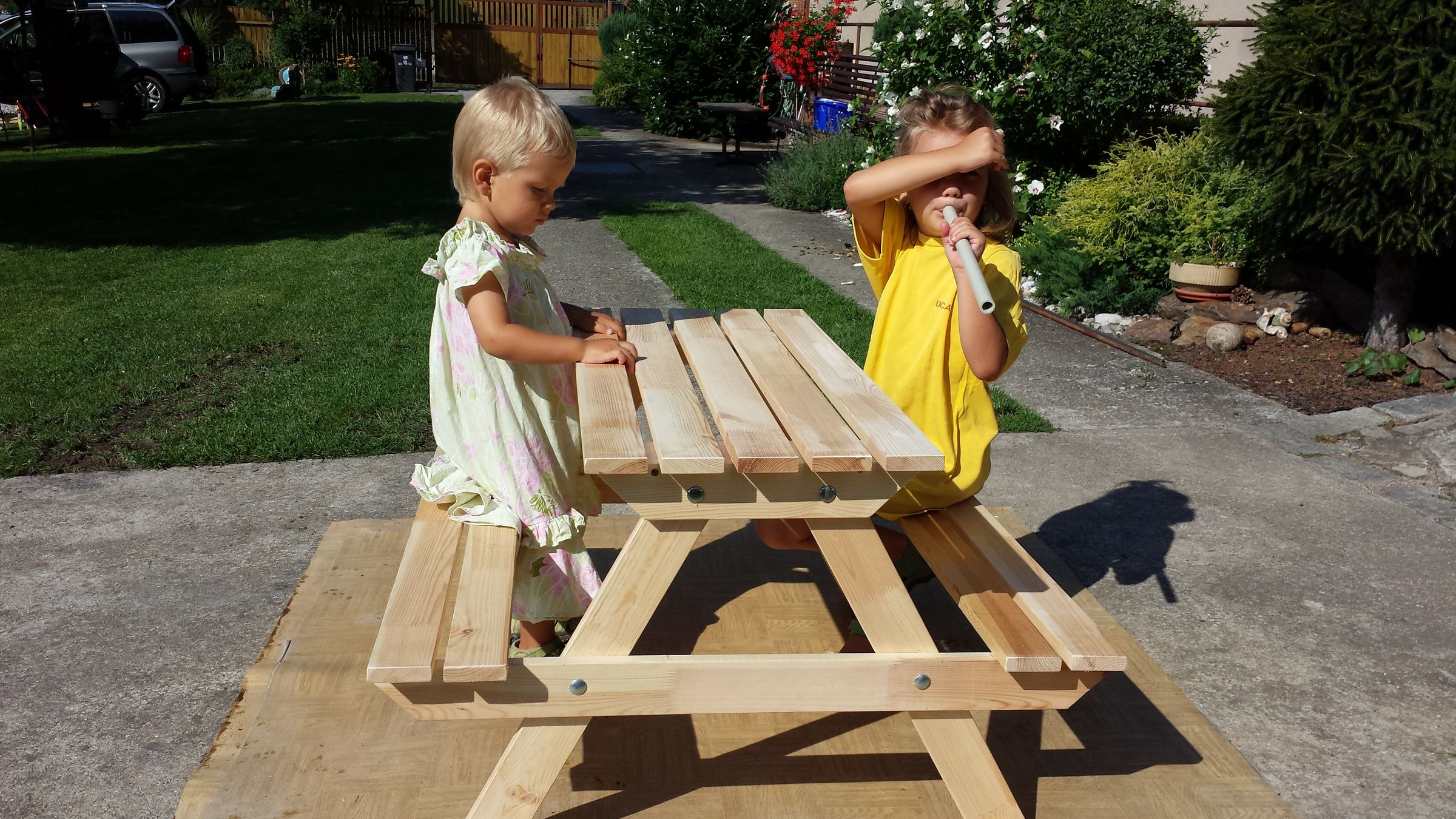 Sultan Lade Kids Camp Table : 5 Steps - Instructables