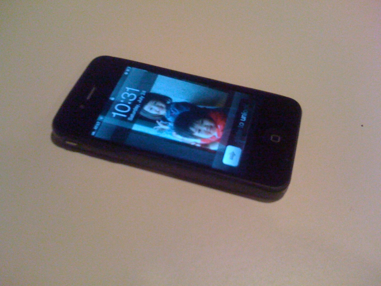 DIY Iphone 4 Case : 5 Steps - Instructables