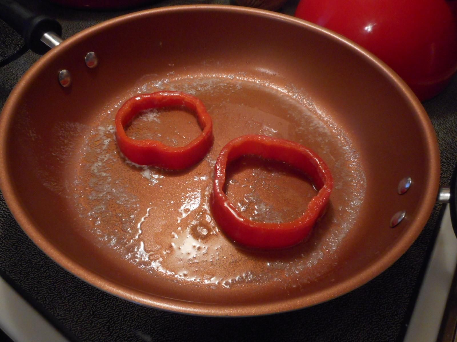 OMELETTE-FILLED BELL PEPPER RINGS (KETO-FRIENDLY) : 15 Steps (with ...