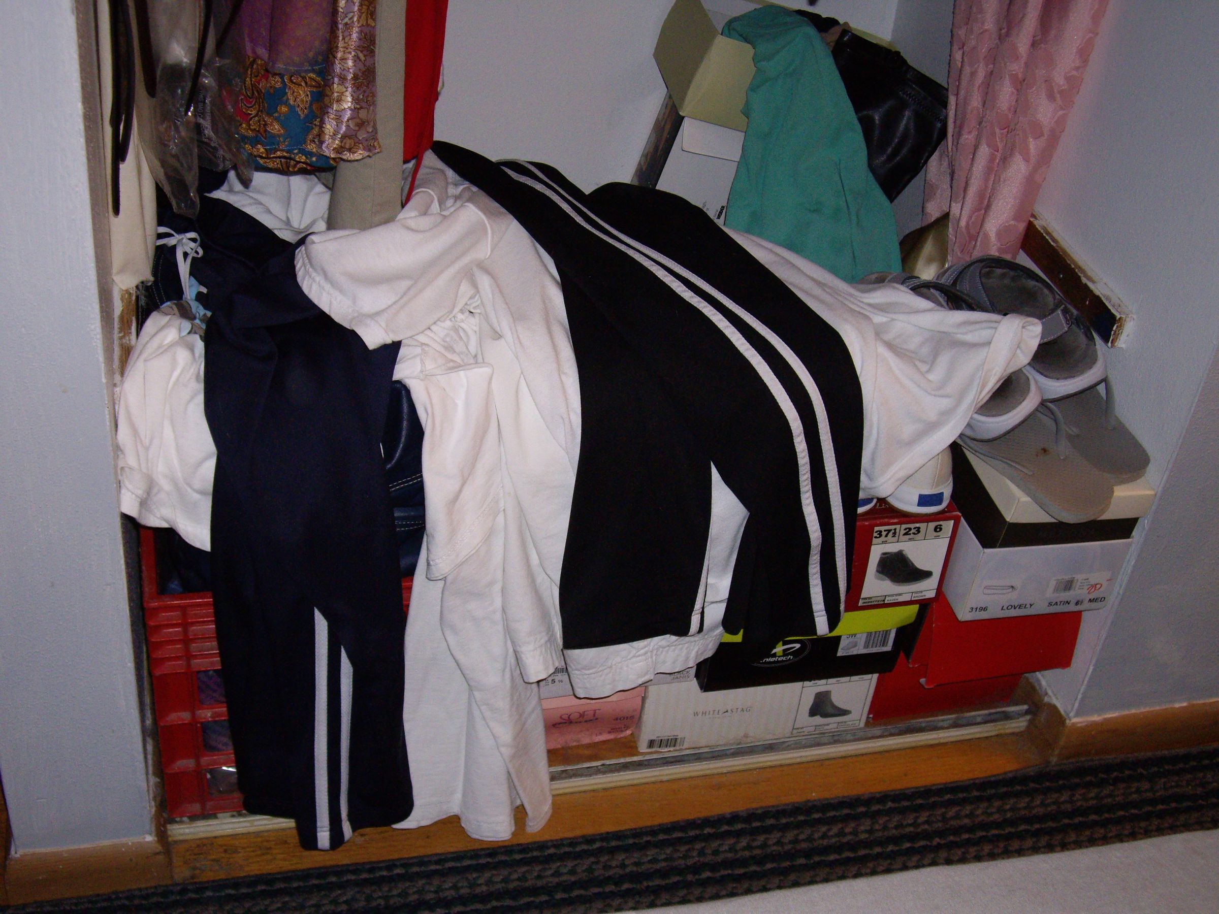 Small House, Tiny Closets: IKEA, Rescue Us! - Instructables