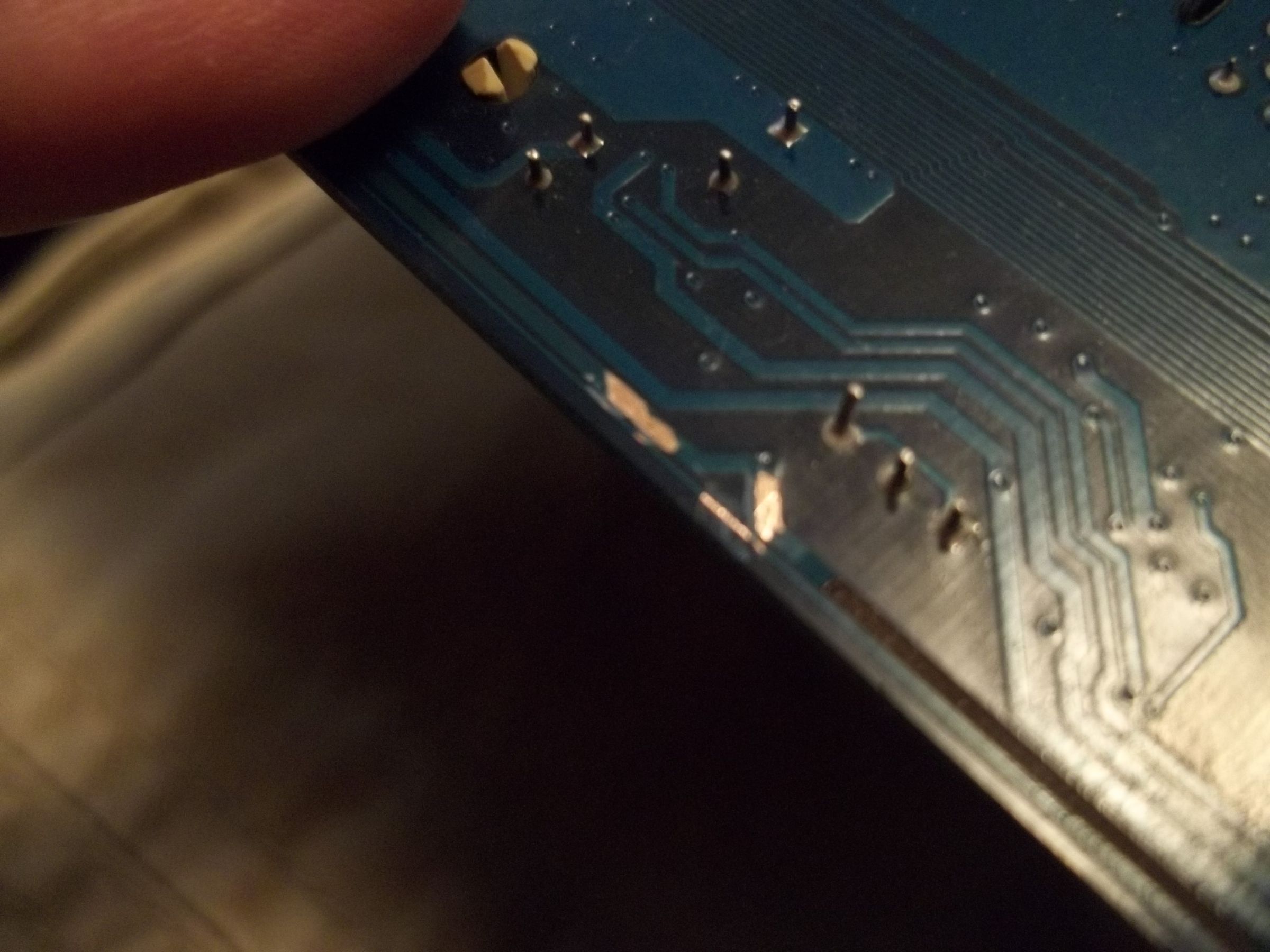 How to Fix Burnt Traces on a PC Motherboard : 4 Steps - Instructables