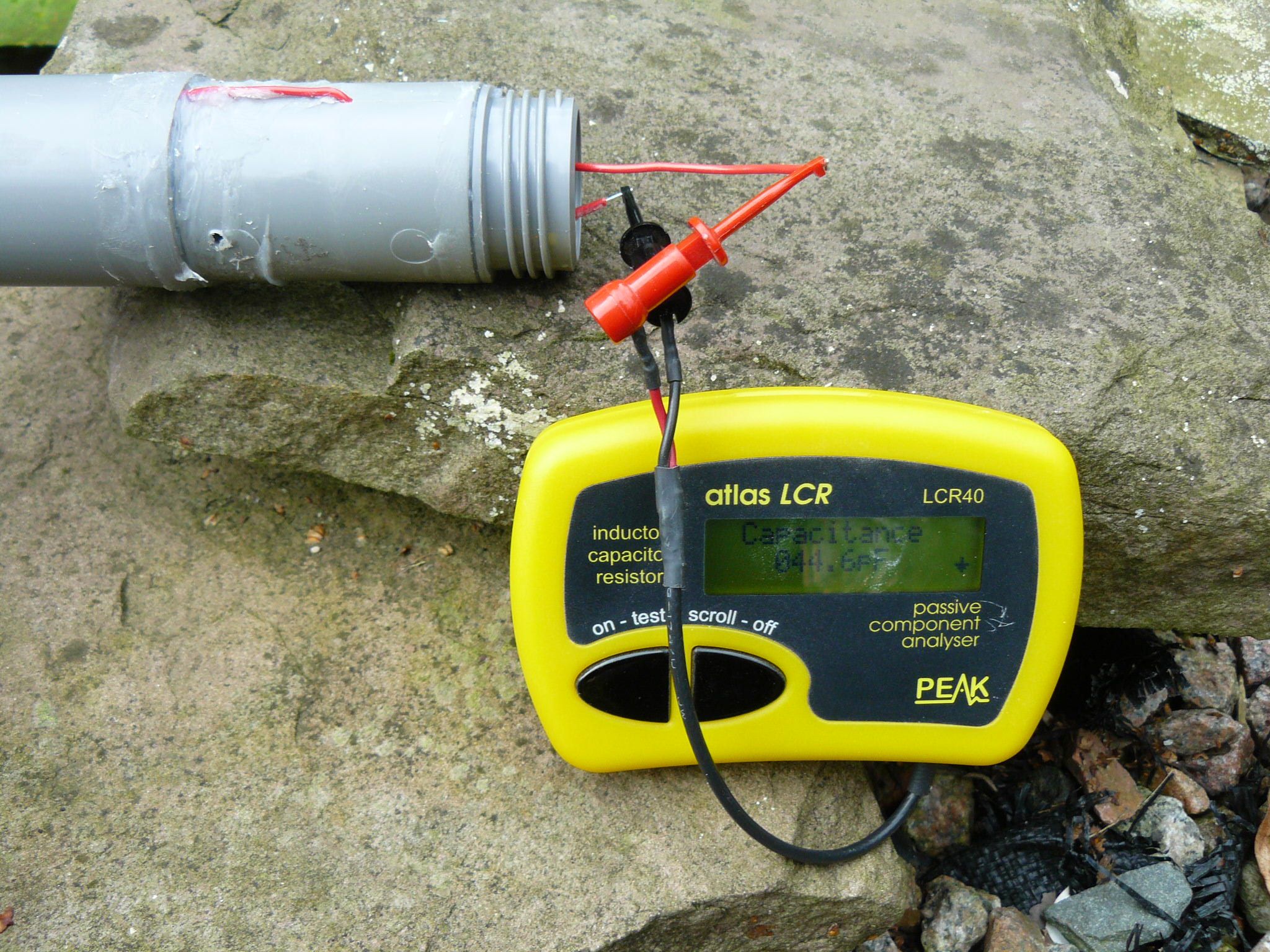 Capacitive Fluid Level Sensor : 14 Steps (with Pictures) - Instructables