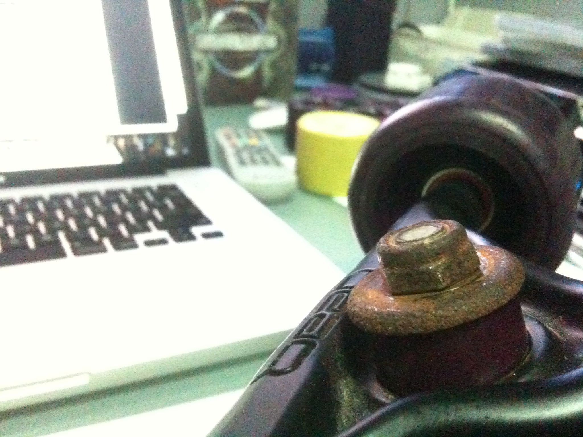 How to Dye Your Skate Wheels and Bushings : 8 Steps - Instructables