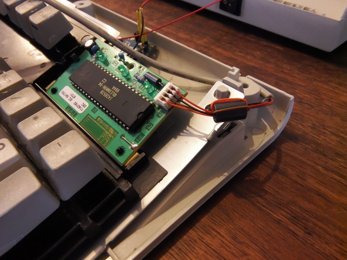 Model Magic X86 Mobile Keyboard Computer - Instructables