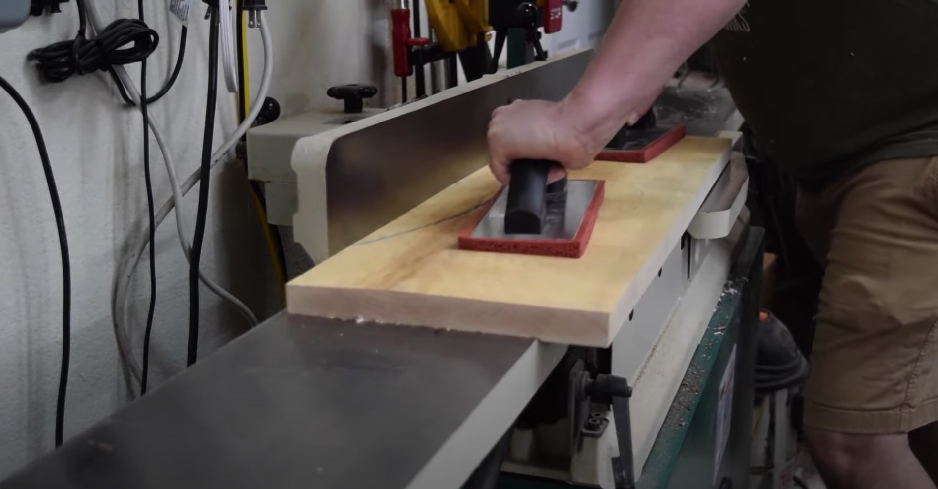 Modern C-Table : 8 Steps (with Pictures) - Instructables