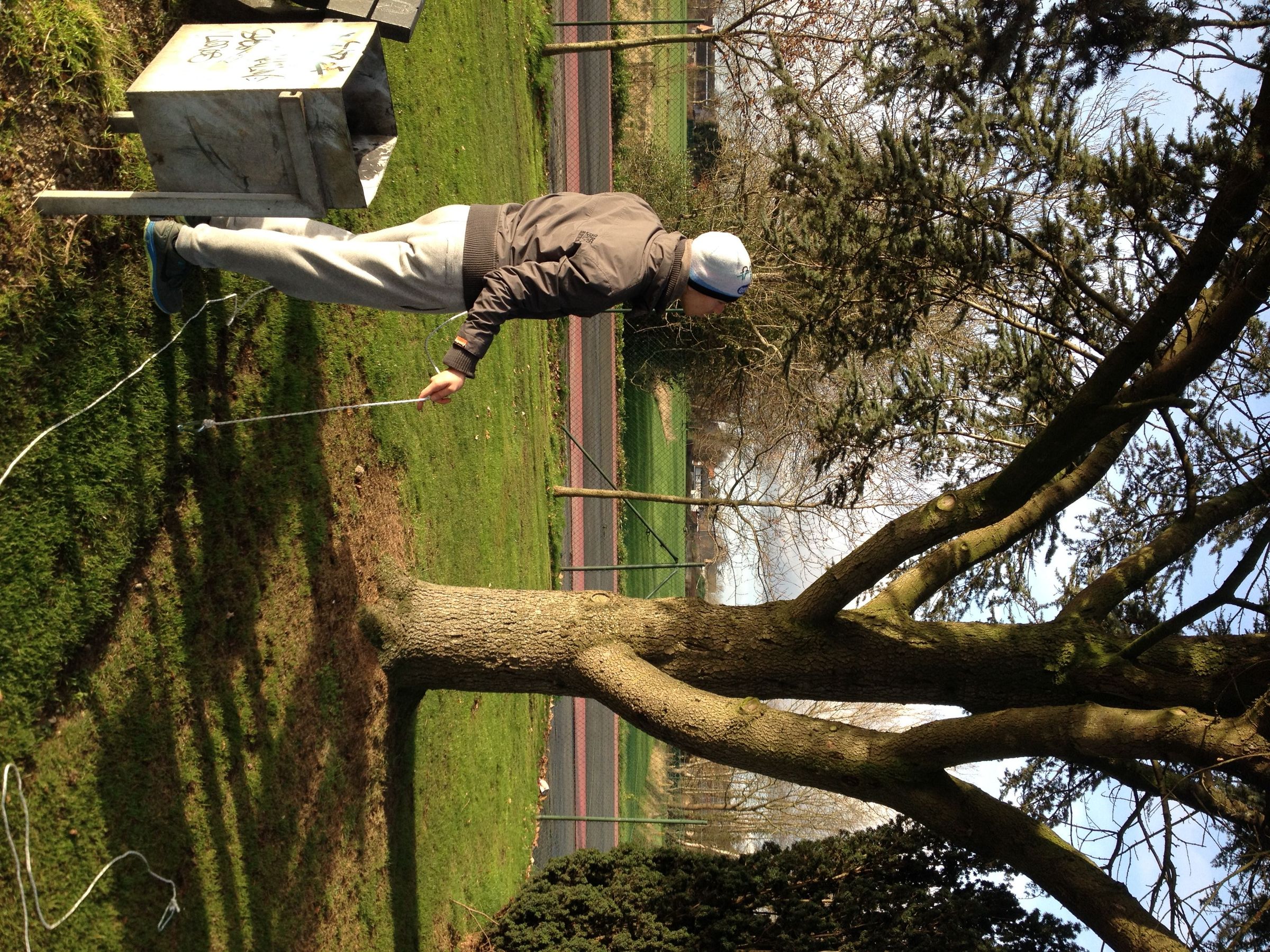 How to Use the Handy Swing IPO IDC Howest Swing Schommel : 7 Steps ...