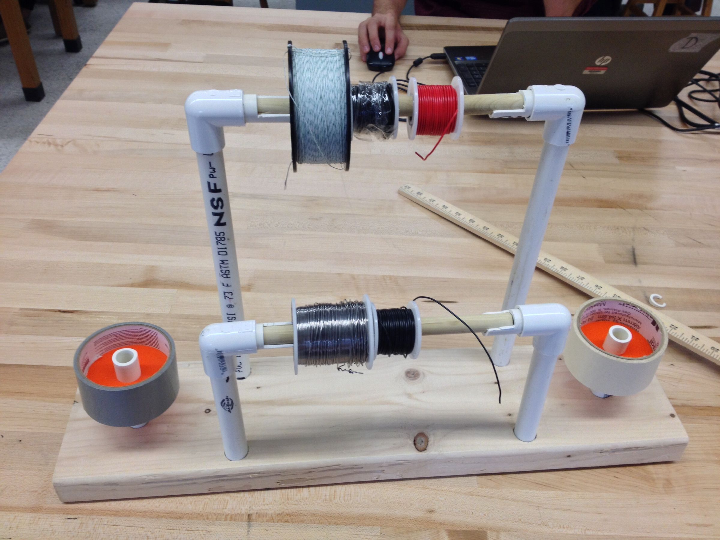 How to Make a Spool Holder : 7 Steps (with Pictures) - Instructables