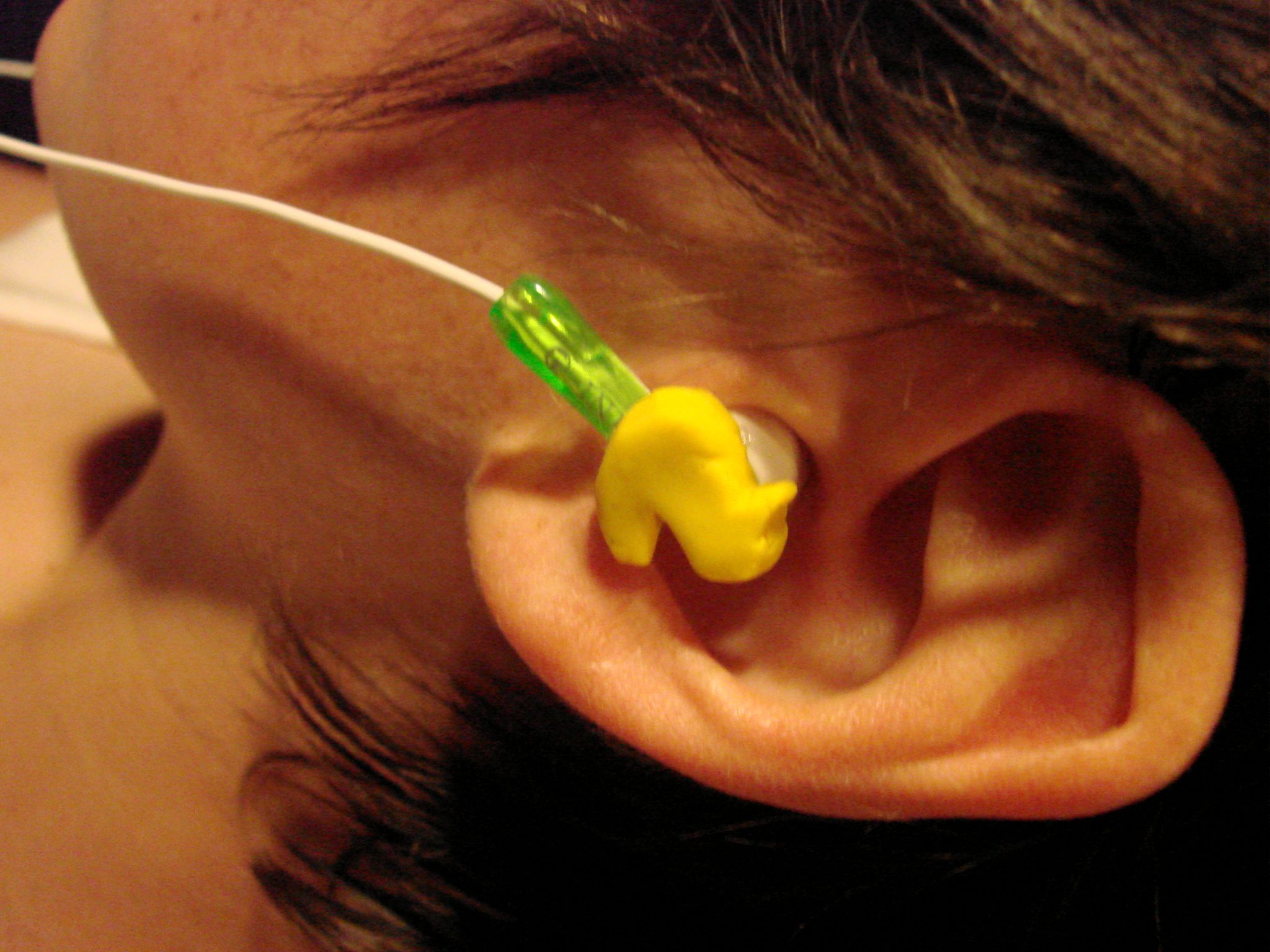 DIY Duck Ear Buds : 8 Steps - Instructables