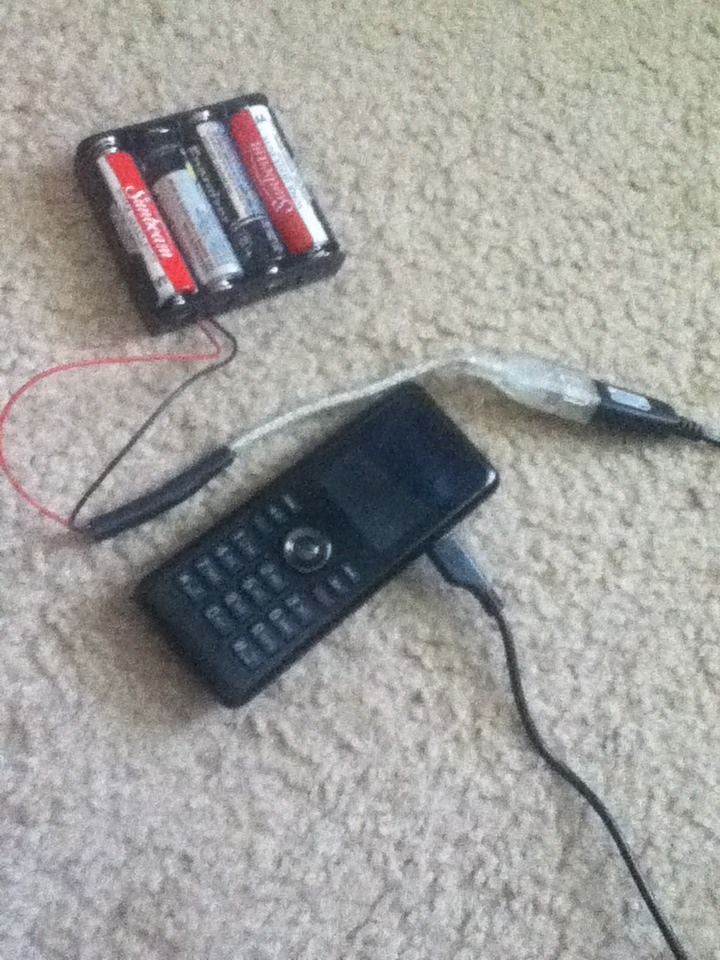 Another Cheap Phone Charger : 3 Steps - Instructables