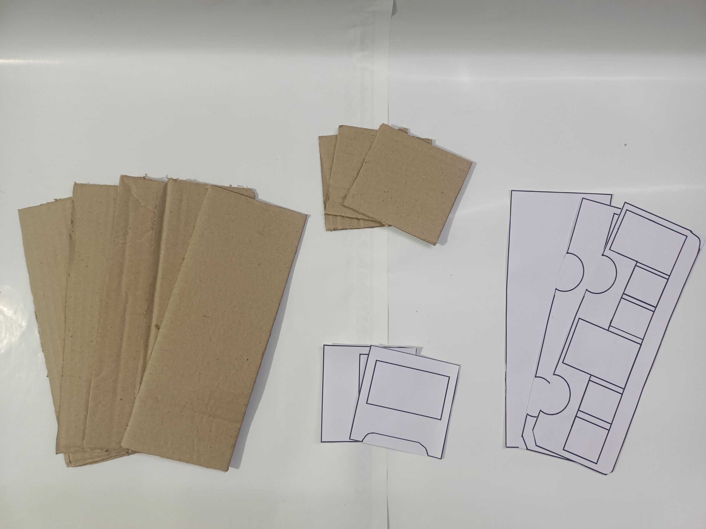 Cardboard Bus: Ride Into Imagination! : 11 Steps (with Pictures ...